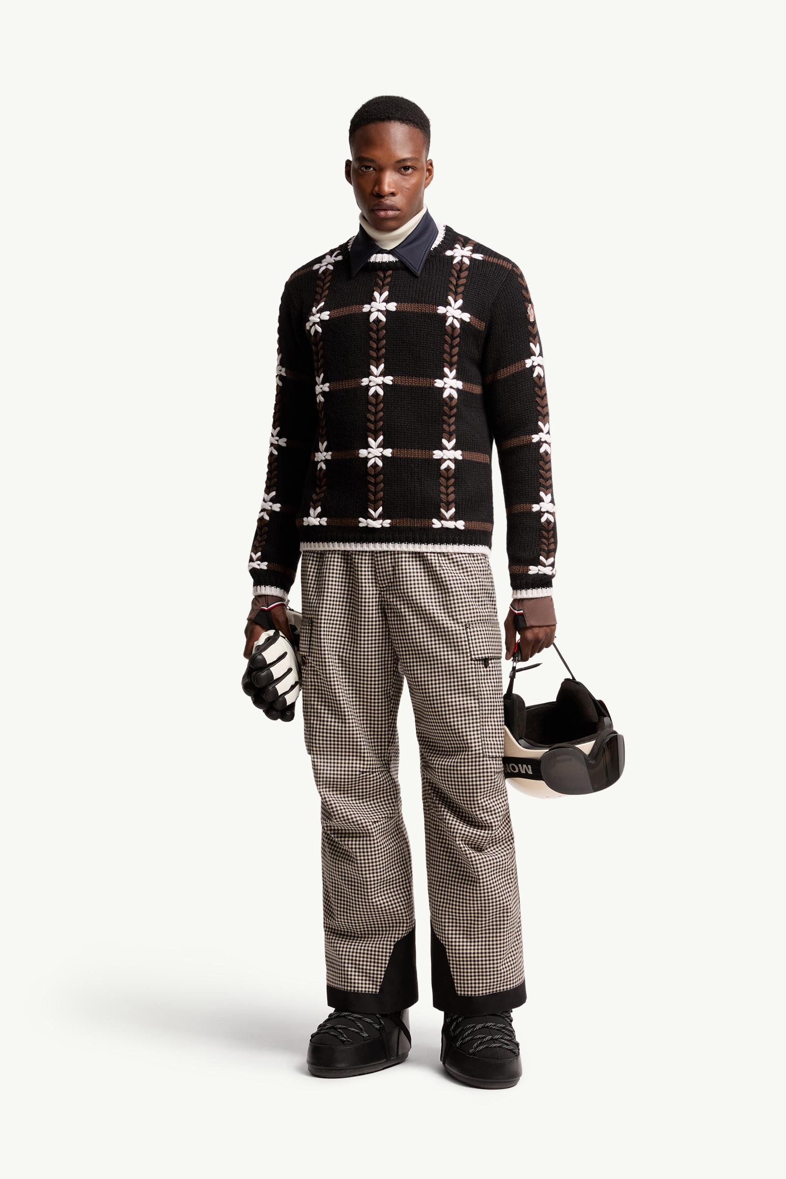 Pull en laine mélangée brodé Noir - Pulls & cardigans Homme | Moncler FR