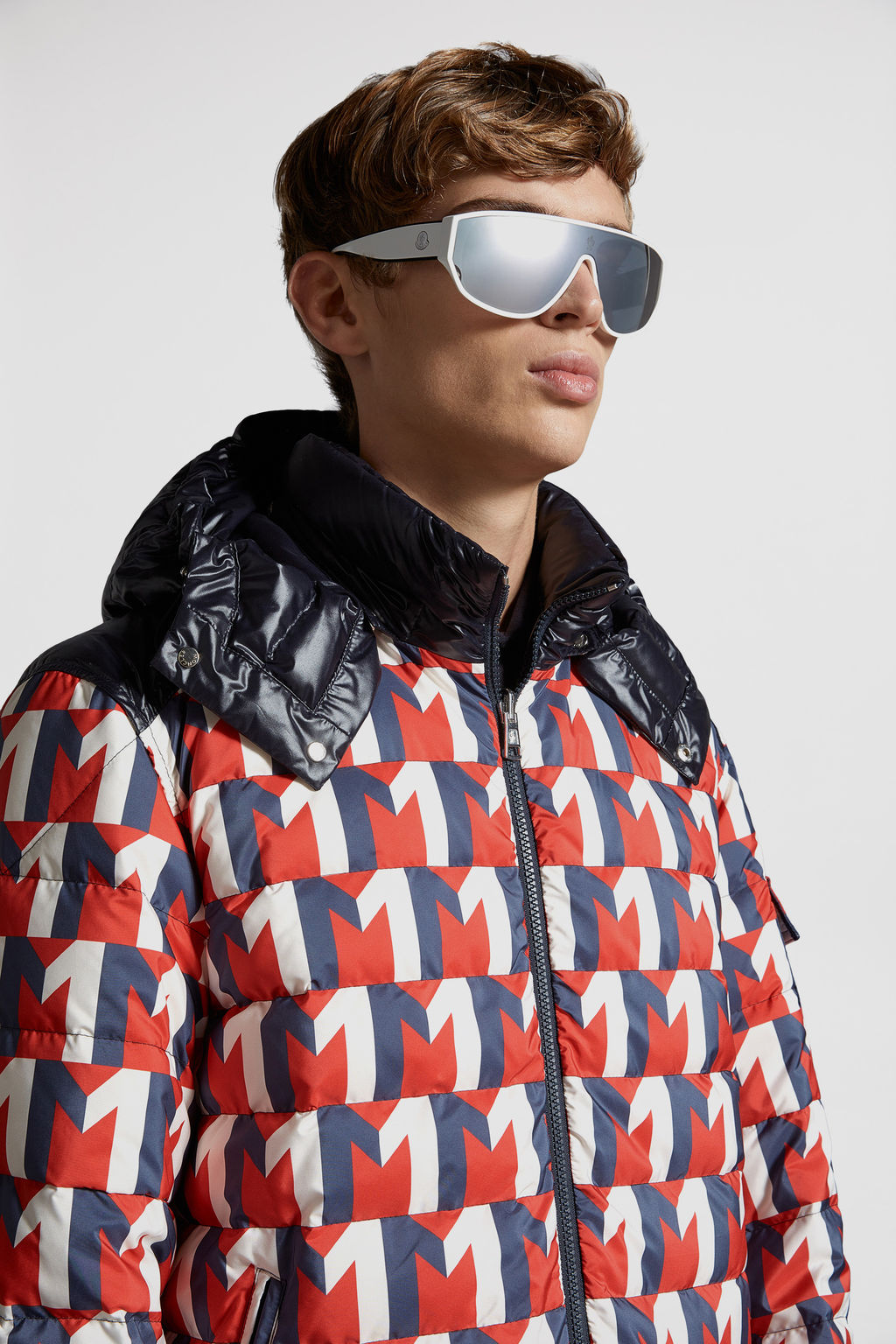 Sunglasses, Shades and Ski Goggles for Women | Moncler US