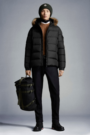 Moncler Japan Online Shop — Clothing and Down Jackets