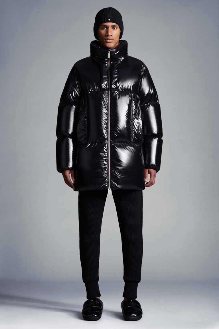 Long Down Jackets & Down Puffer Coats for Men | Moncler US