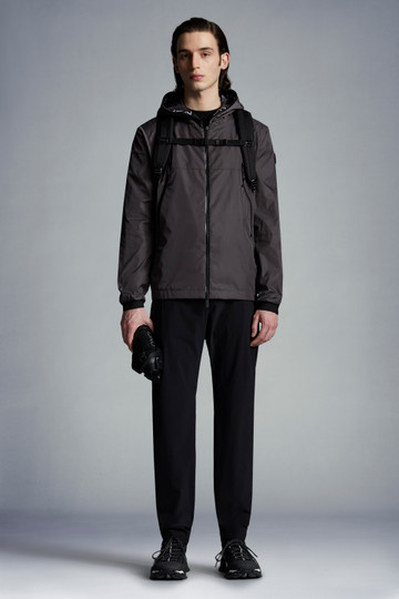 Moncler Japan Online Shop — Clothing and Down Jackets