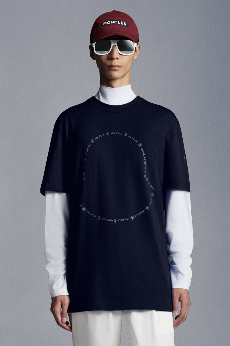 Ready-to-Wear for Men - Hoodies, T-Shirts and Pants | Moncler CA