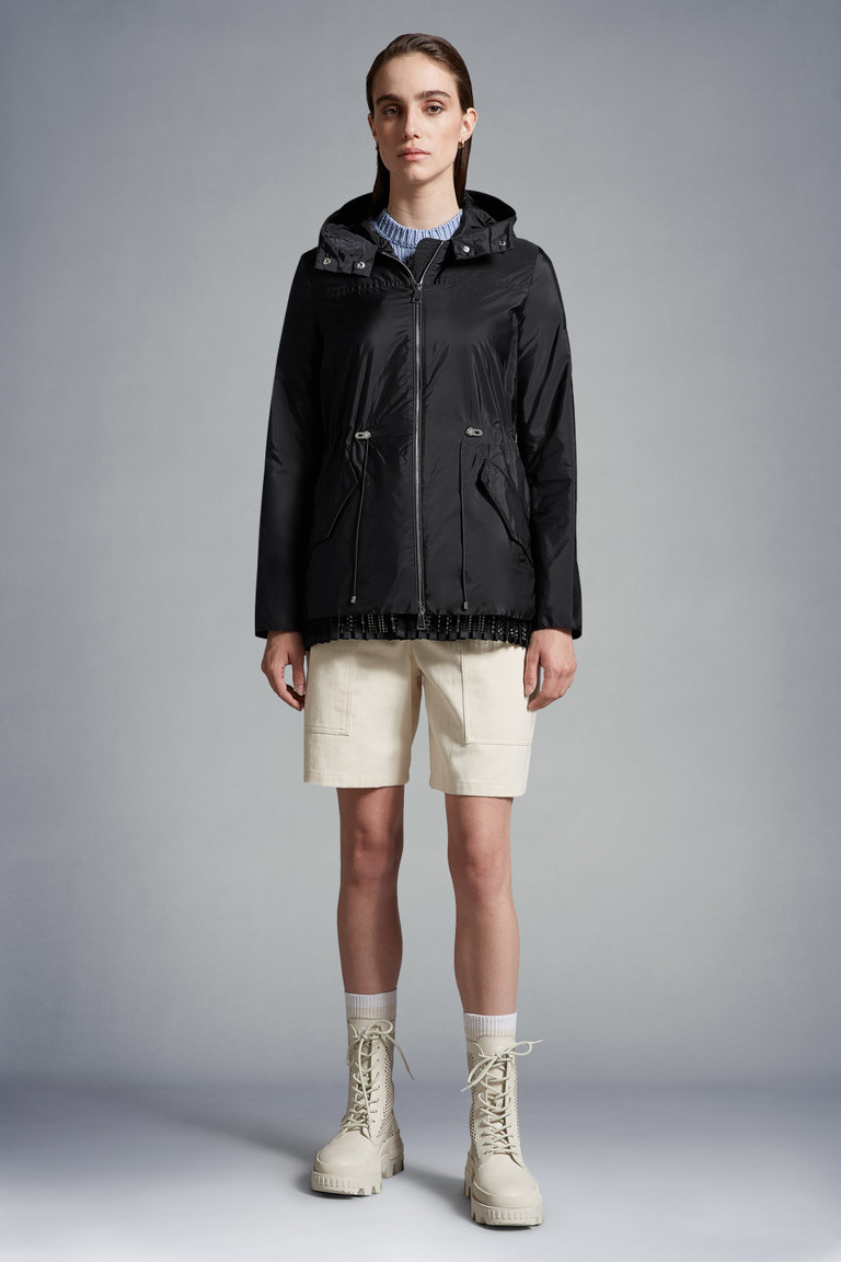 Moncler Japan Online Shop — Clothing and Down Jackets