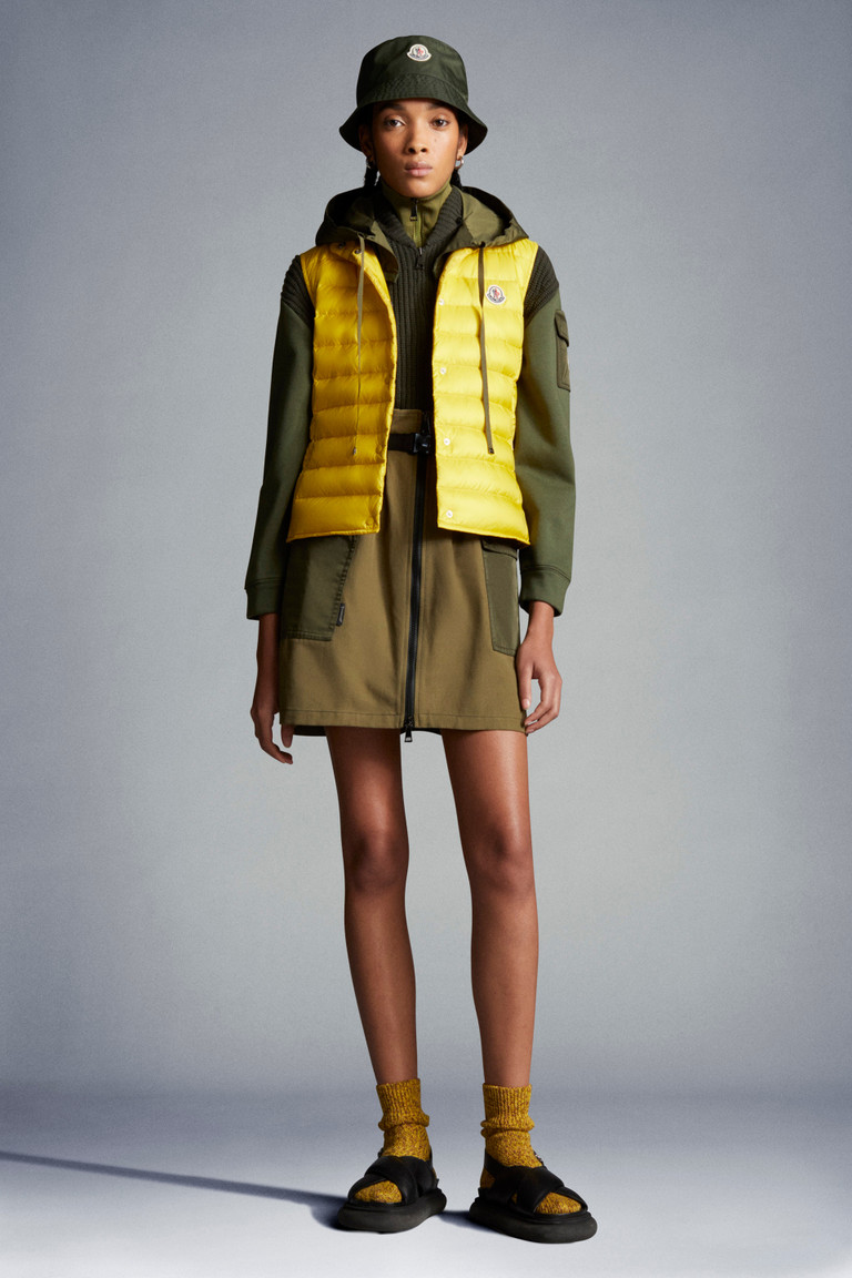 Down Vests, Long Puffer & Quilted Vests for Women | Moncler US