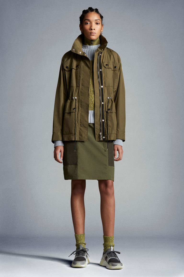 Windbreakers, Raincoats & Rain Jackets for Women | Moncler UK