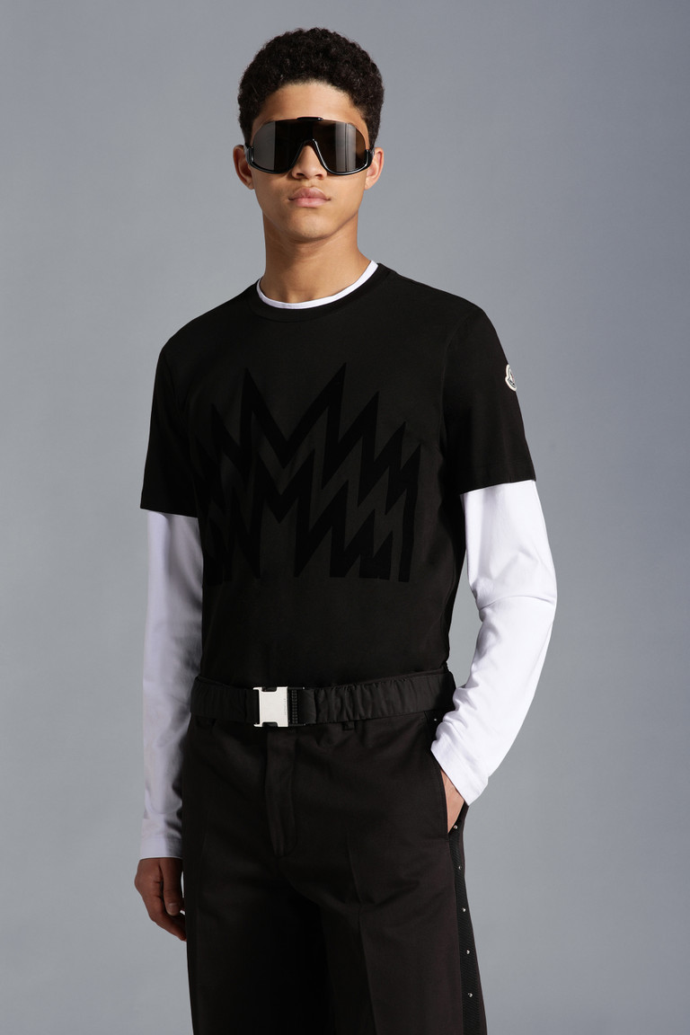Moncler Japan Online Shop — Clothing and Down Jackets