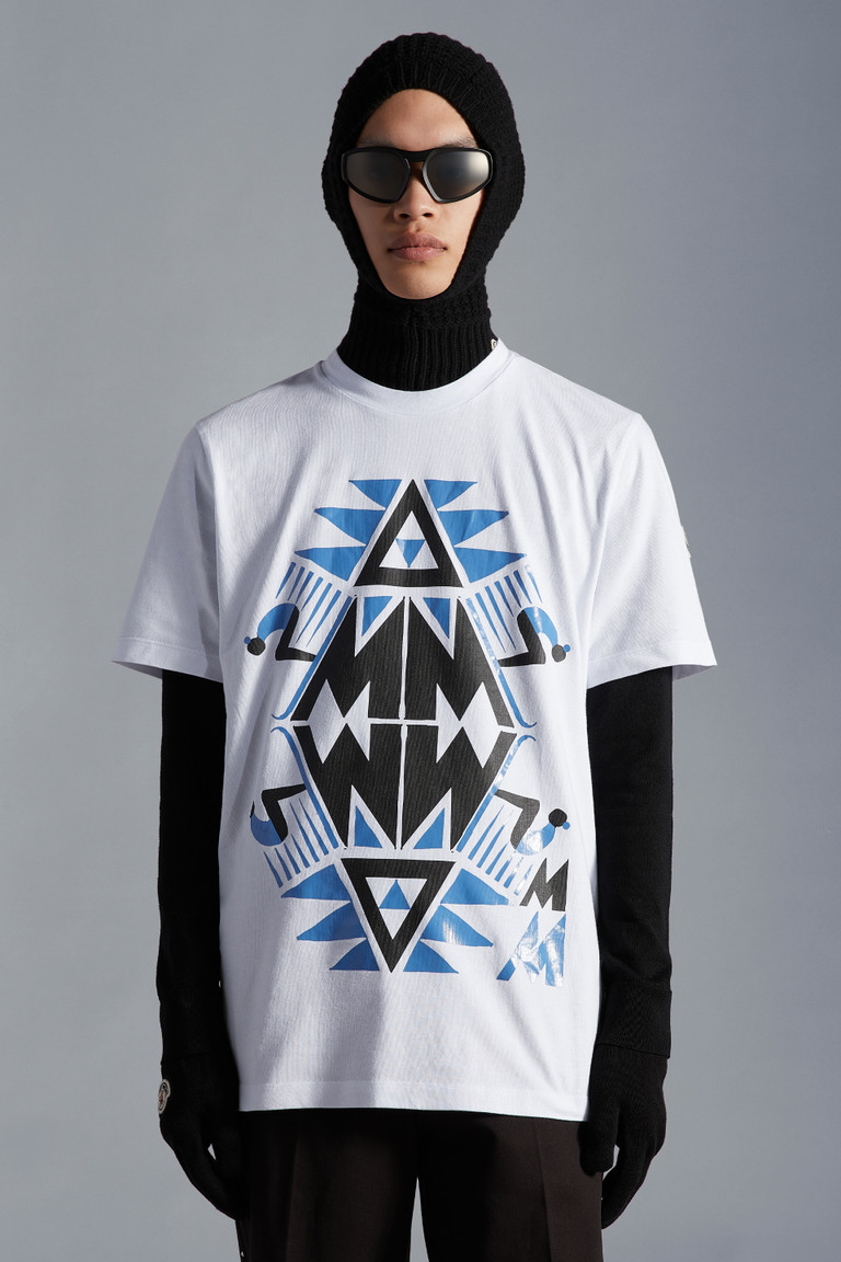 Moncler Italy Official Store — Clothing and Down Jackets