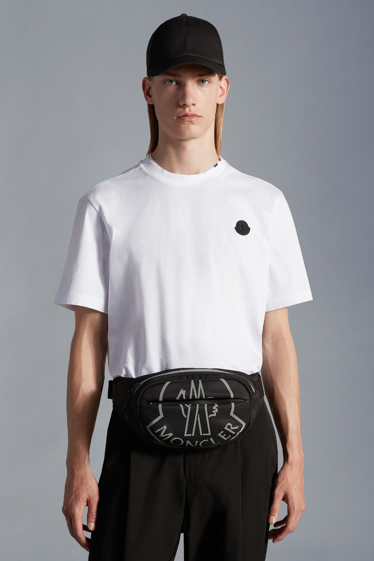 Moncler Canada Online Shop — Down jackets, coats, and clothing