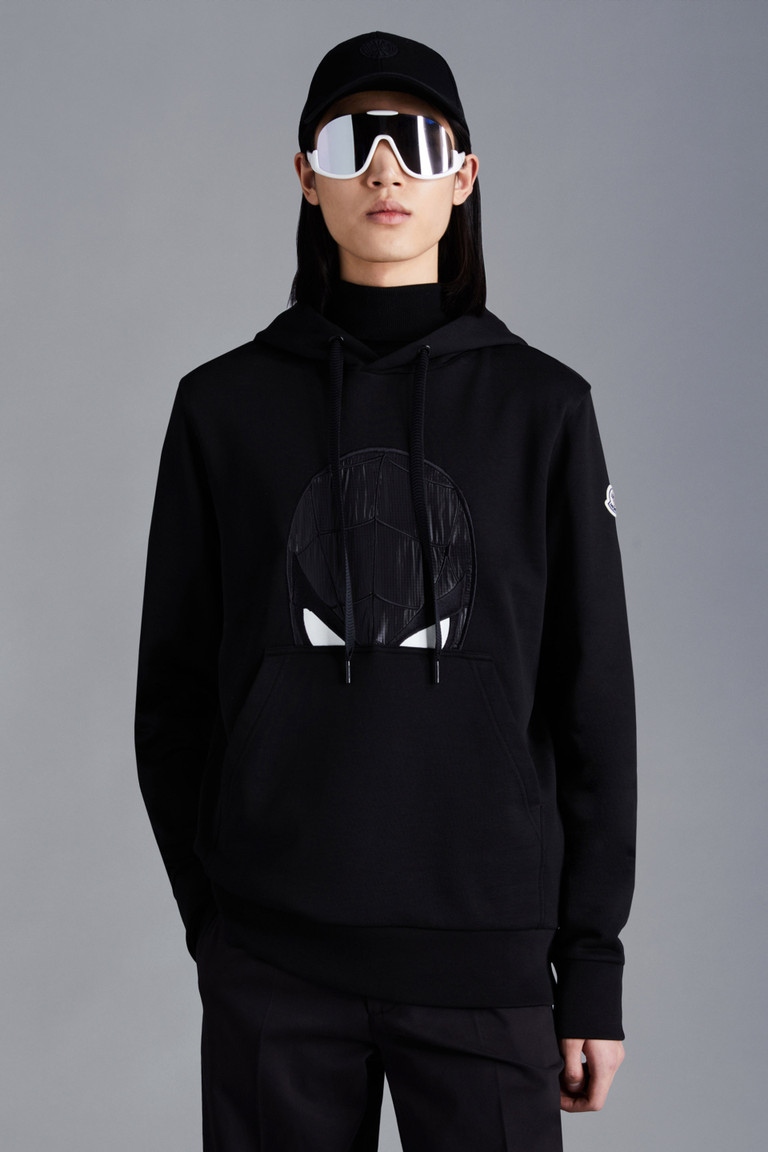 Moncler Canada Online Shop — Down jackets, coats, and clothing