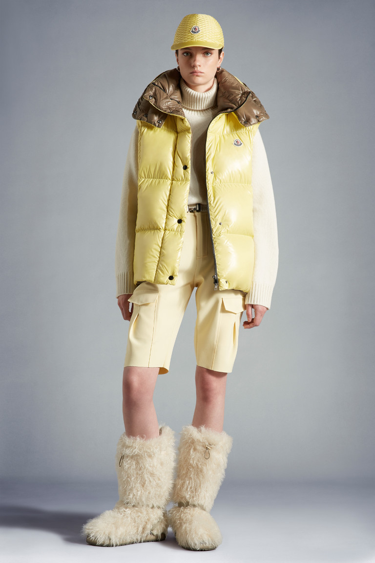 Moncler UK Online Shop — Down jackets, coats and clothing