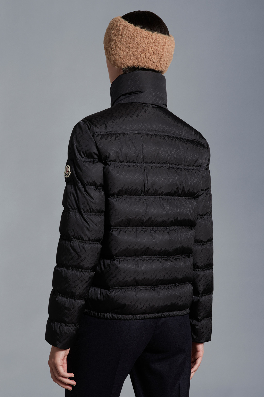 Plumífero corto Fer Azul Noche - Plumíferos cortos de Mujer | Moncler ES