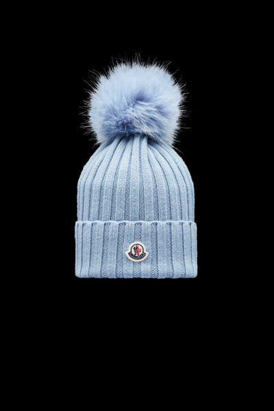 Sky Blue Beanie with Pom Pom - Hats & Beanies for Women | Moncler PL