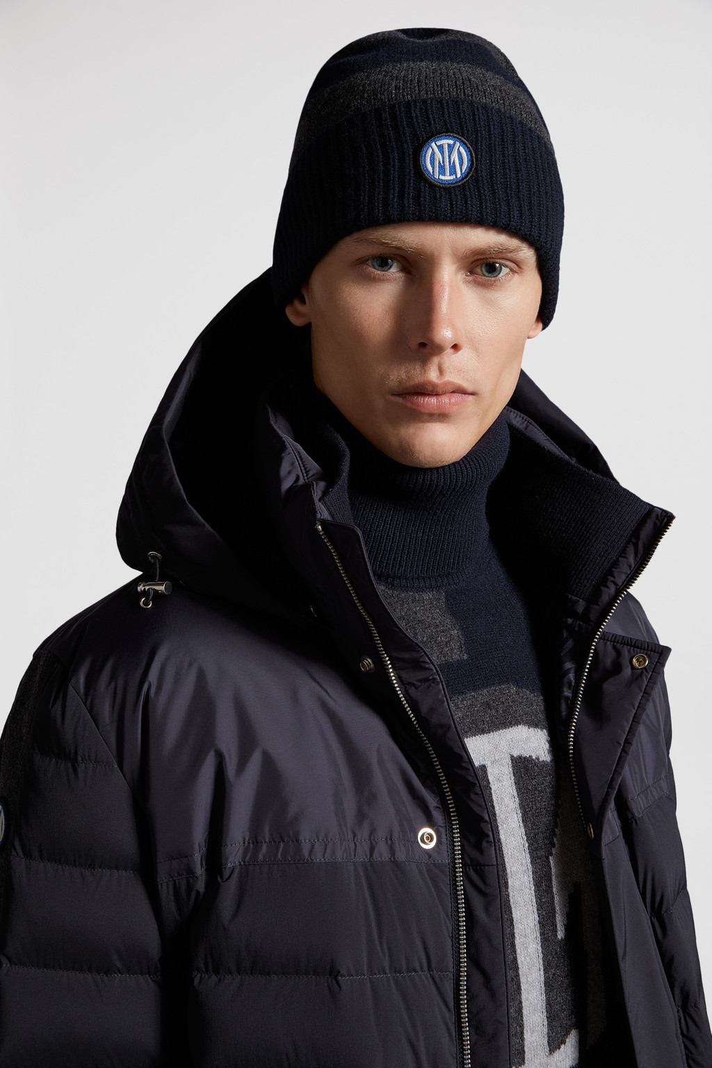 Bonnet Inter x Moncler Bleu Marine & Gris - Chapeaux & Bonnets Homme ...