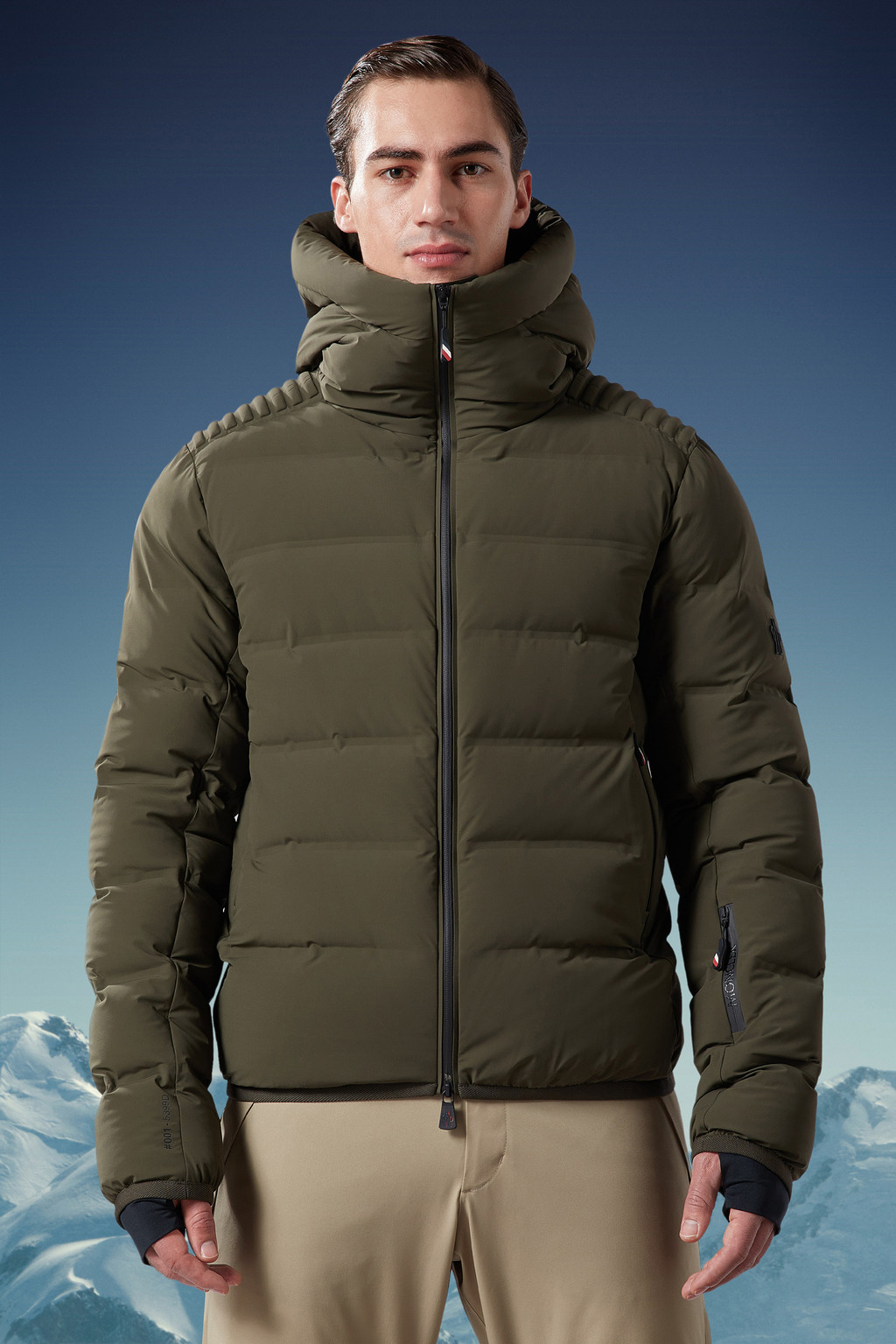 Green Lagorai Short Down Jacket - Short Down Jackets for Men | Moncler NO
