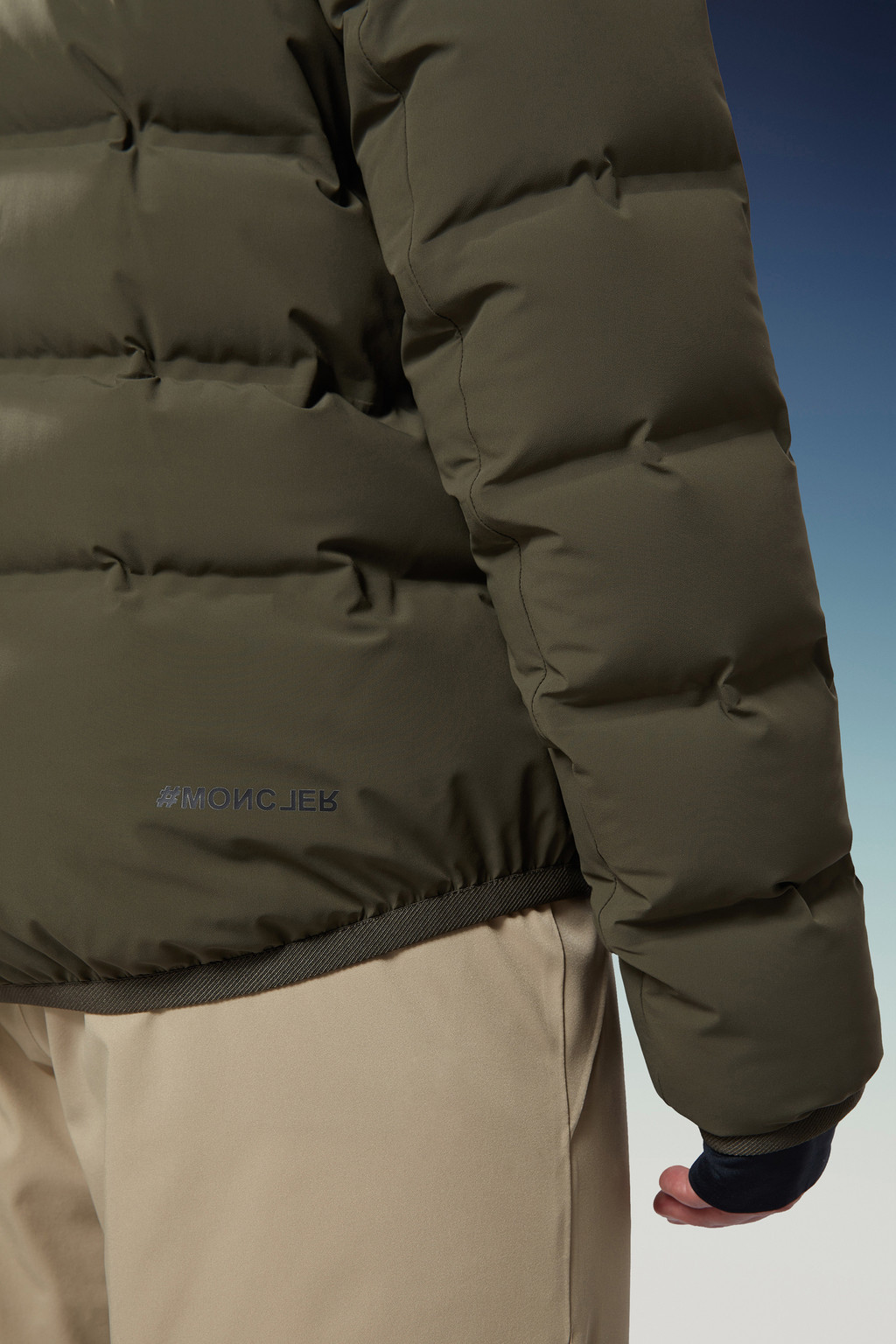 Green Lagorai Short Down Jacket - Short Down Jackets for Men | Moncler NO