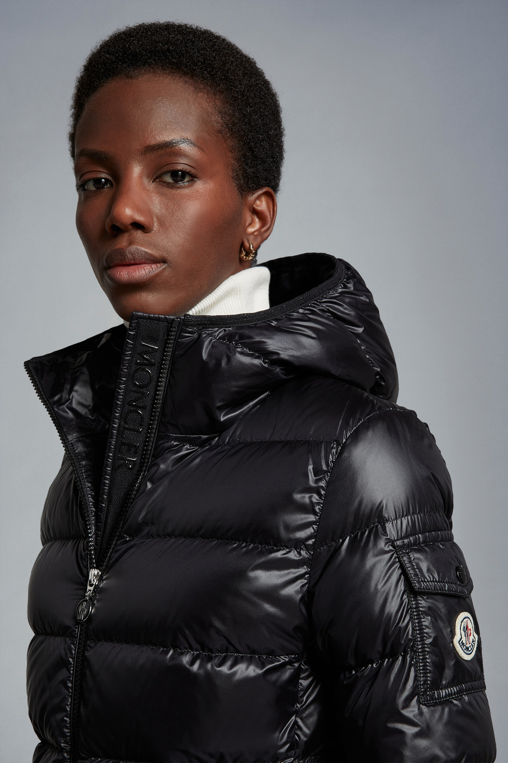 Black Gles Short Down Jacket - Short Down Jackets for Women | Moncler MT