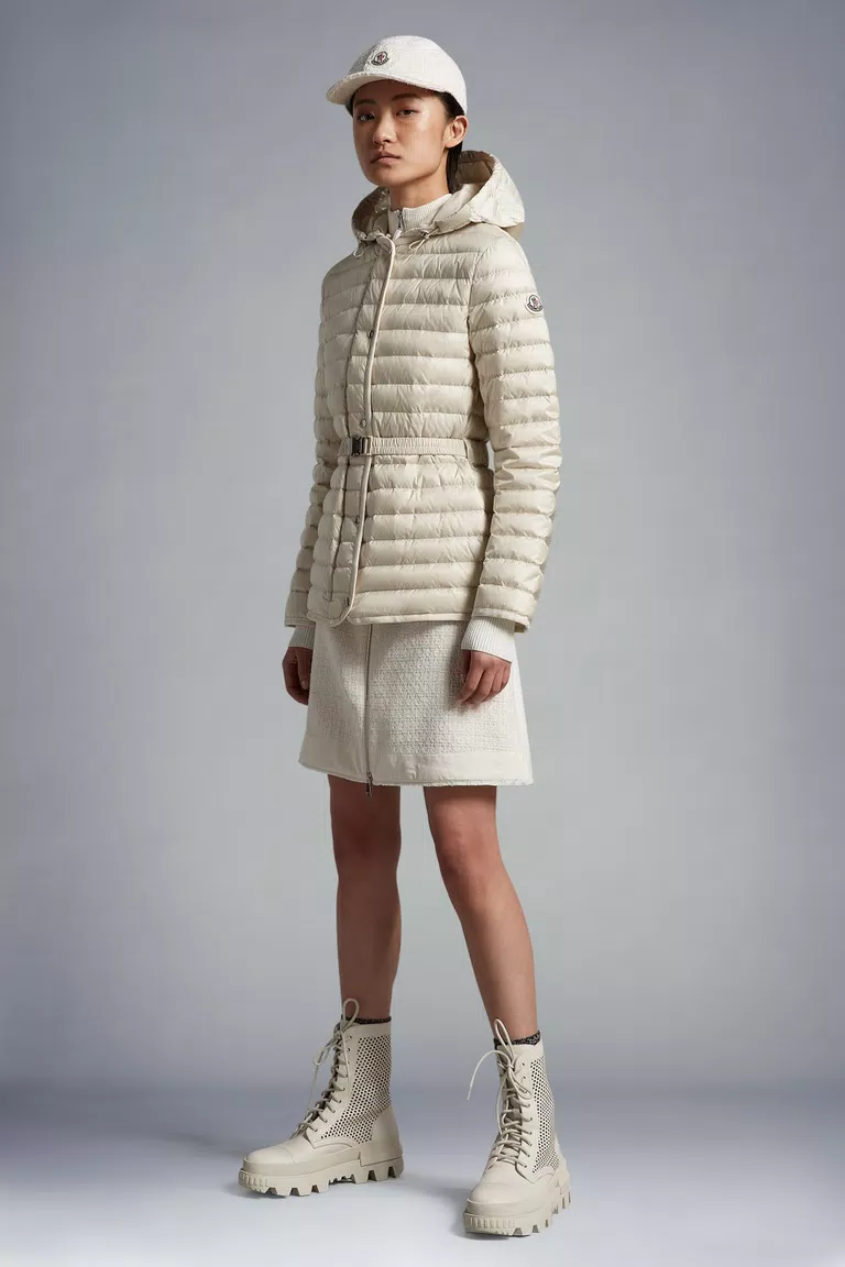 Piumino corto Bady Beige - Piumini Corti Donna | Moncler IT Piumino corto Bady Beige - Piumini Corti Donna | Moncler IT