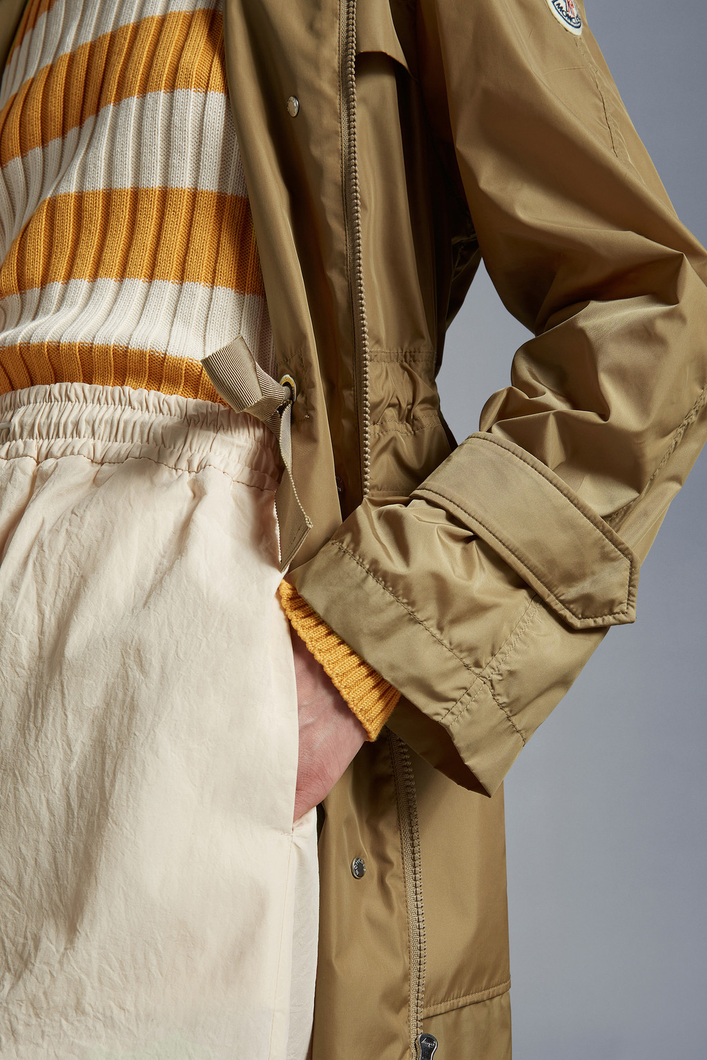 Beige Hiengu Rain Coat - Windbreakers & Raincoats for Women | Moncler CY