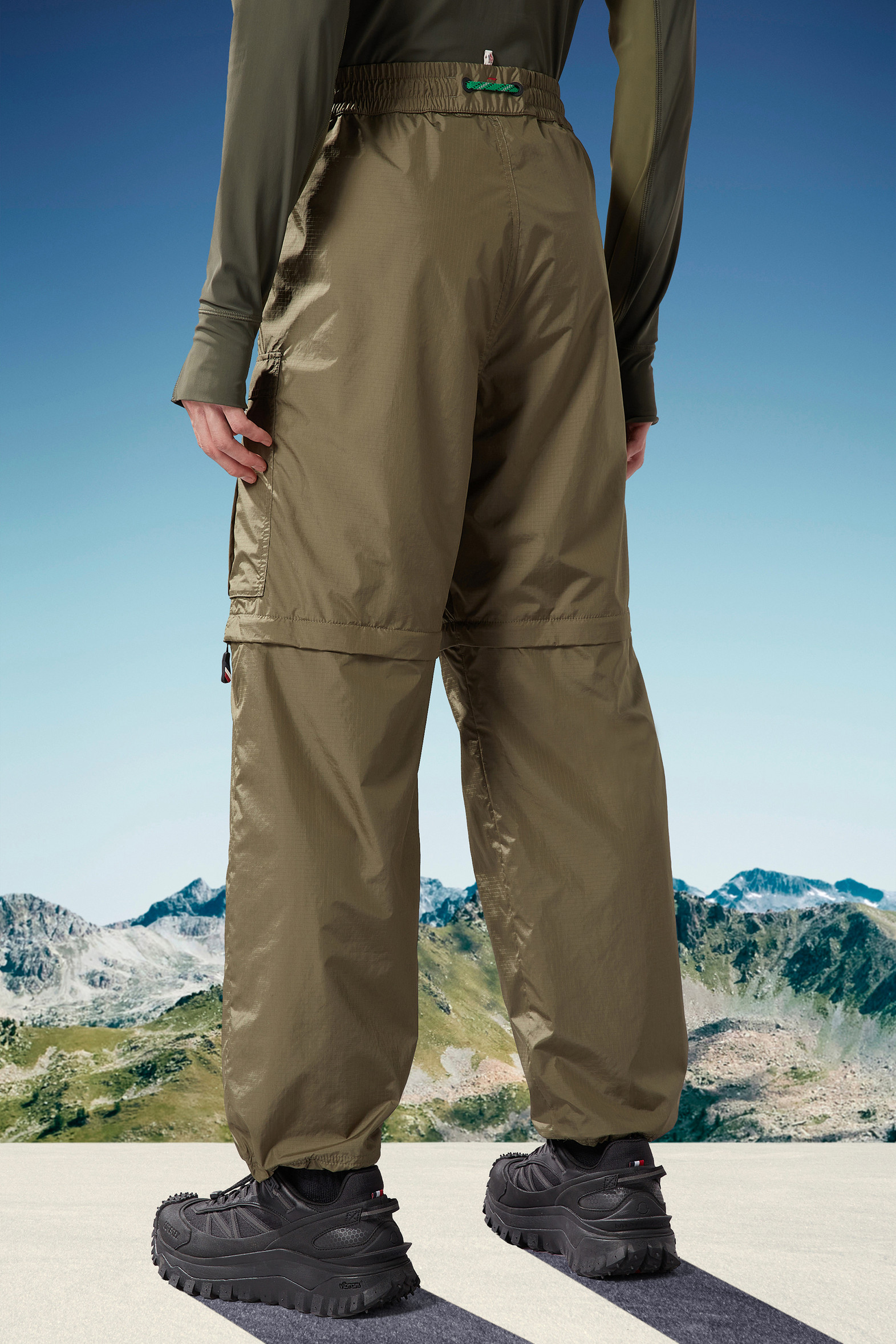Dark Green Cargo trousers - Trousers & Shorts for Men | Moncler NO