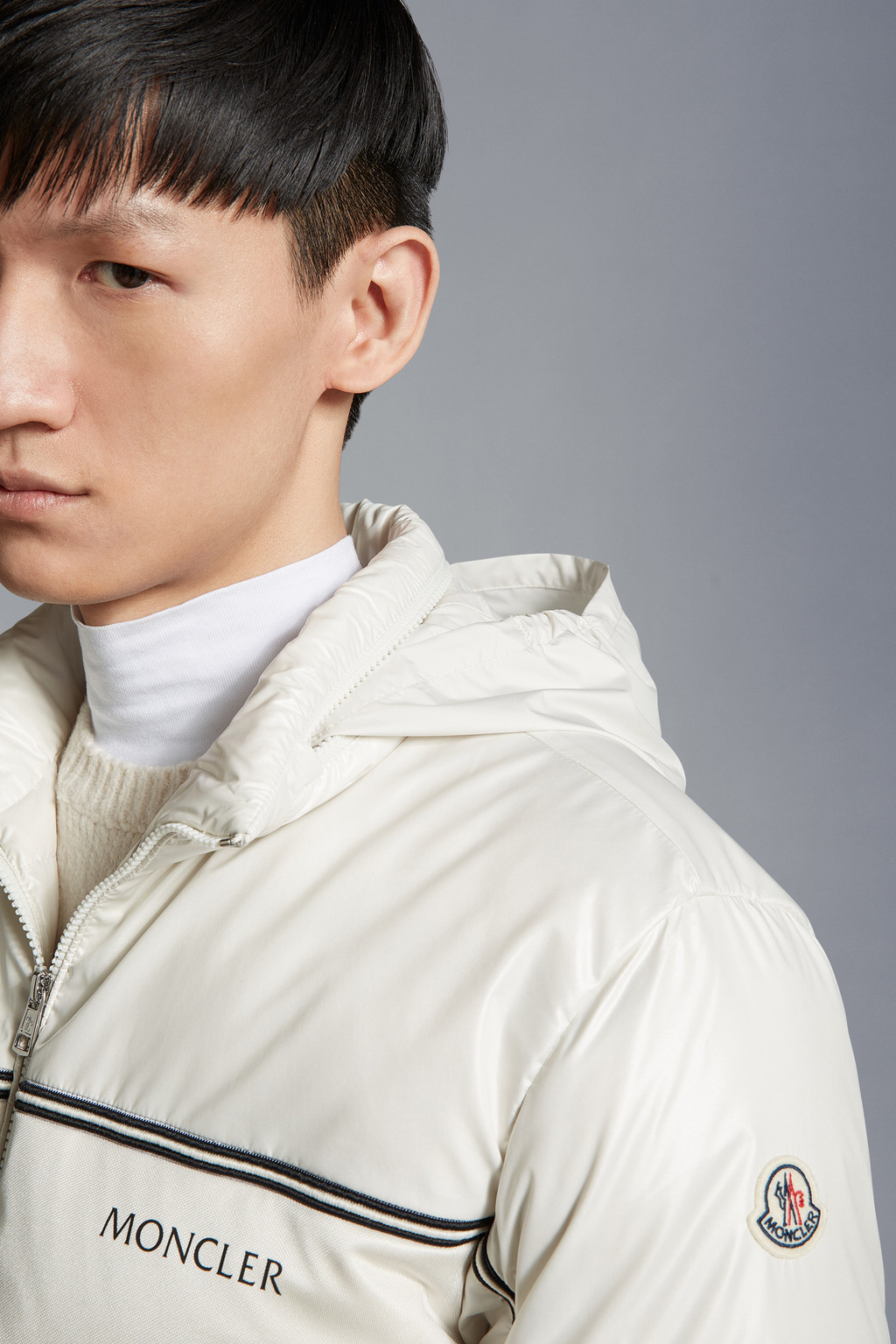 White Michael Short Down Jacket - Short Down Jackets for Men | Moncler SK