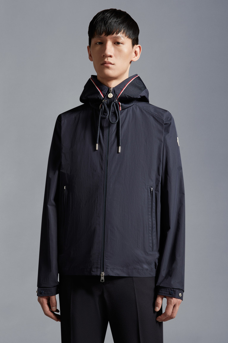 Windbreakers & Raincoats for Men - Outerwear | Moncler DE