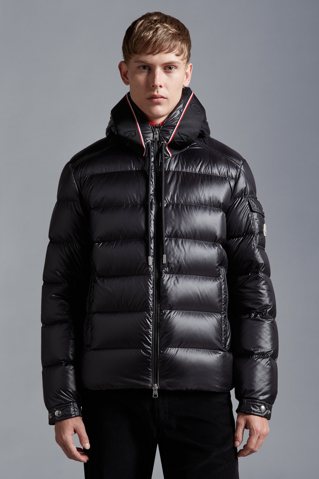 Black Pavin Short Down Jacket - Short Down Jackets for Men | Moncler SK
