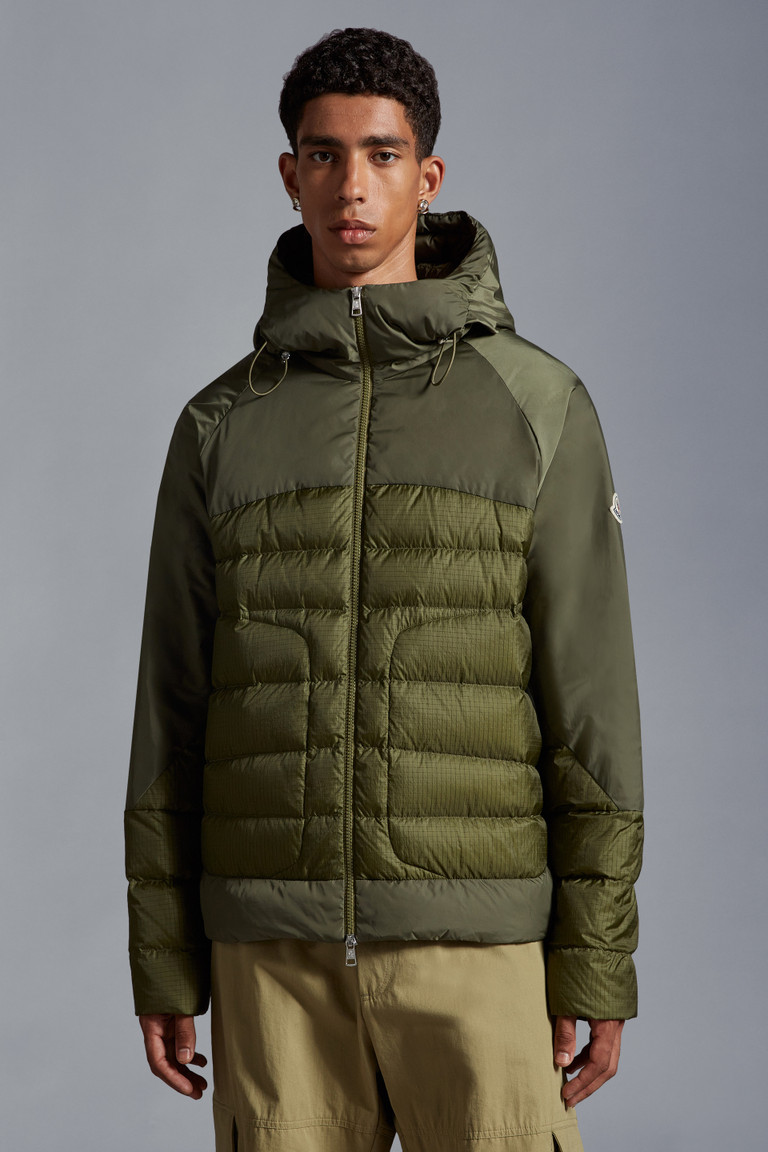 Ultra Light Down & Lightweight Puffer Jackets for Men | Moncler