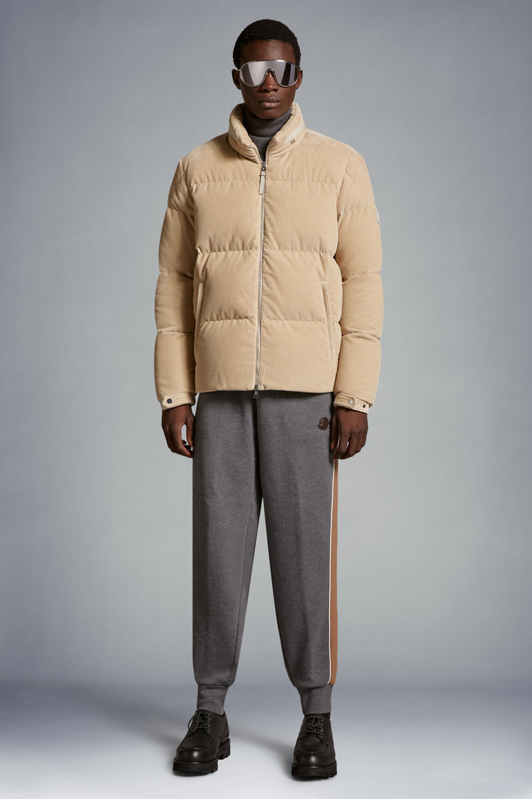 Moncler Hungary Official Website — Down jackets, coats, and clothing