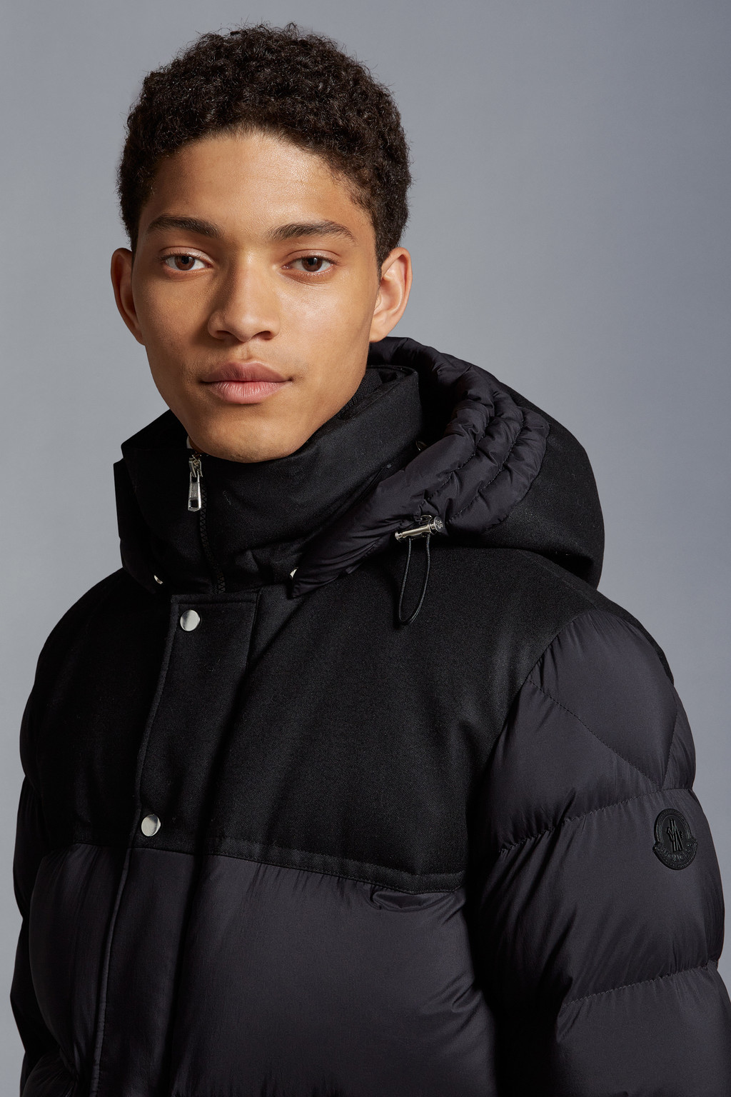 Black Mussala Short Down Jacket - Short Down Jackets for Men | Moncler KR