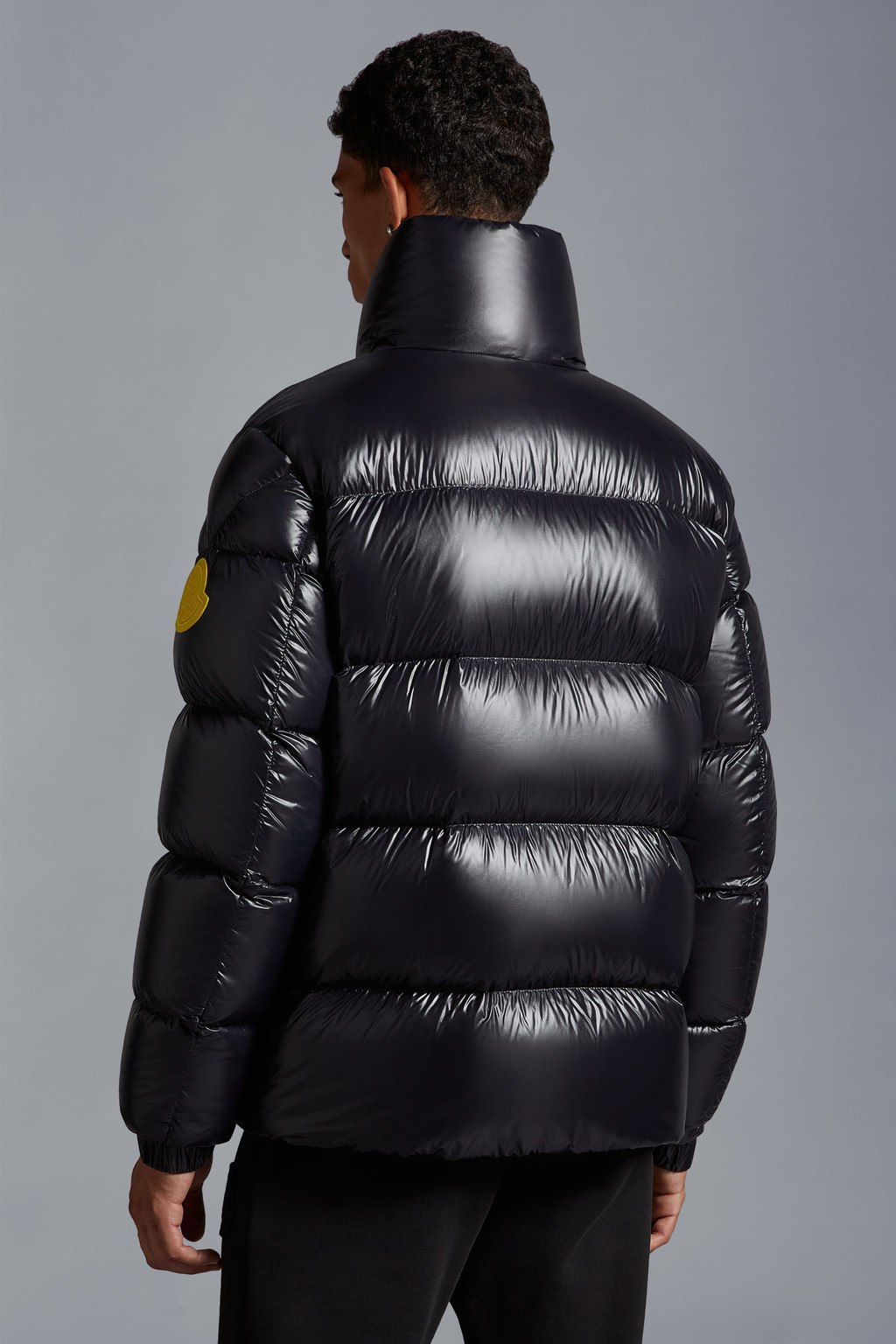 Black Dervox Short Down Jacket - Short Down Jackets for Men | Moncler SK