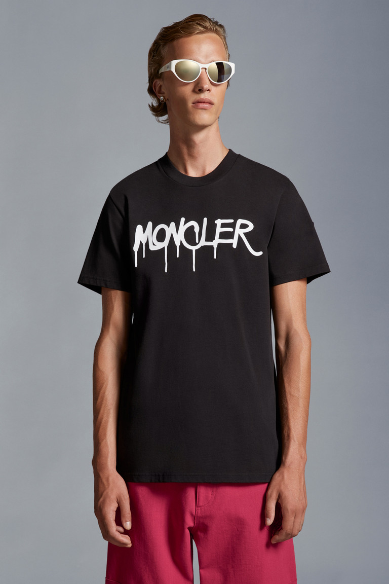 T-Shirts, Polos & Long Sleeve Shirts for Men | Moncler US