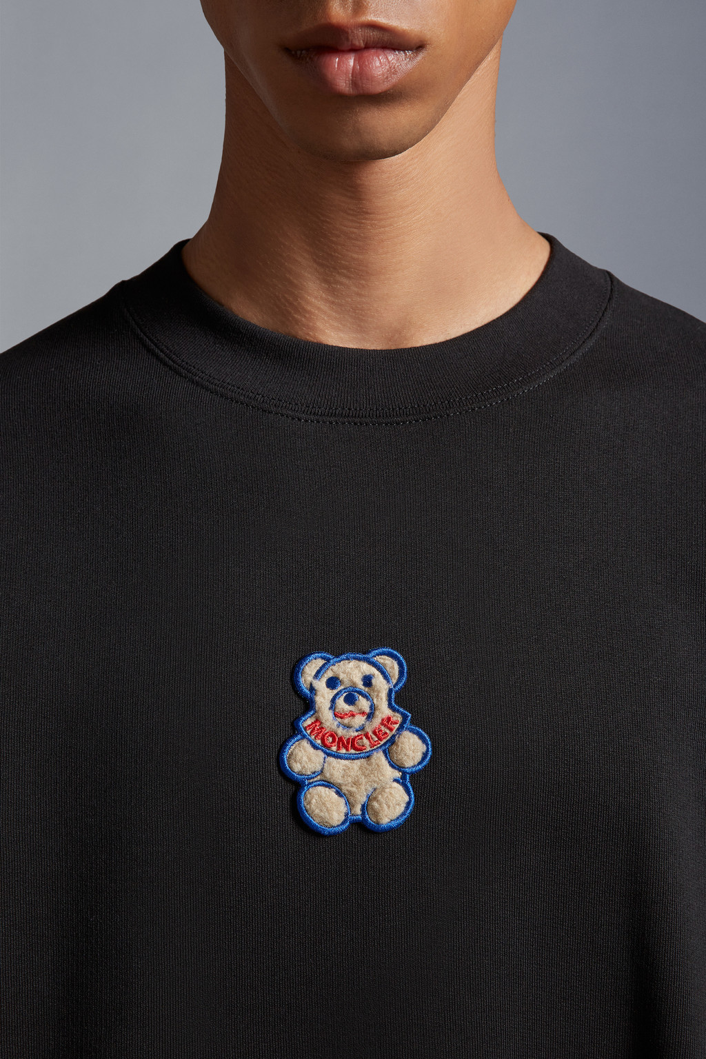 Black Teddy Bear Patch Sweatshirt - Sweatshirts for Men | Moncler HU