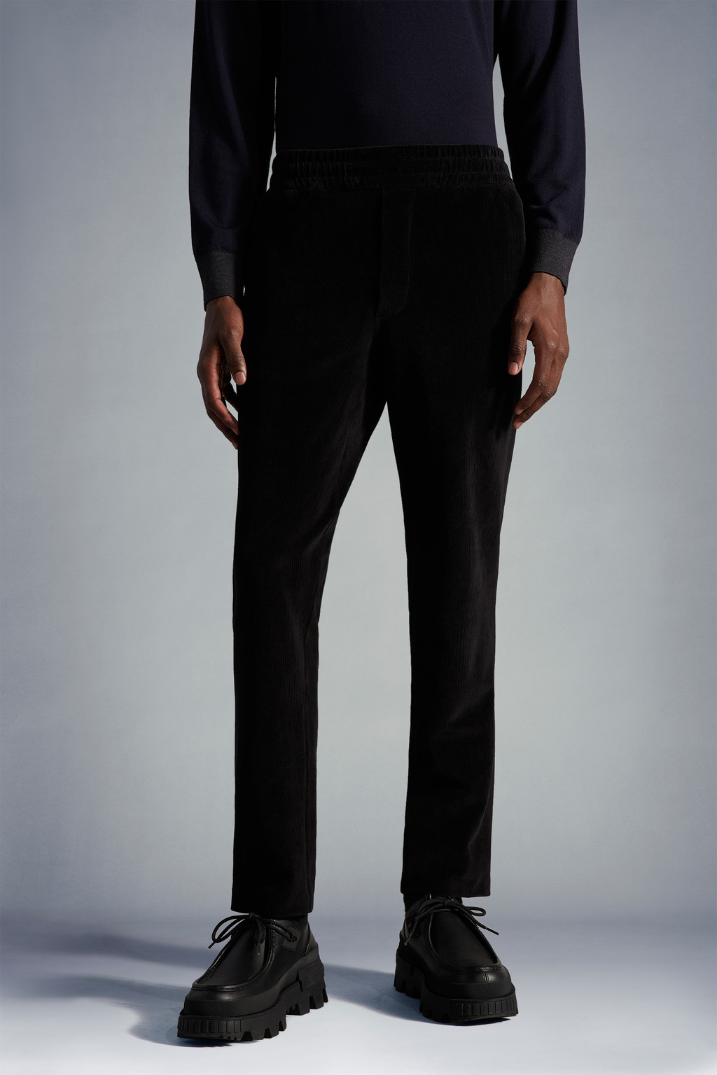 Pants for Men - Sweatpants, Jogger Pants & Shorts | Moncler US