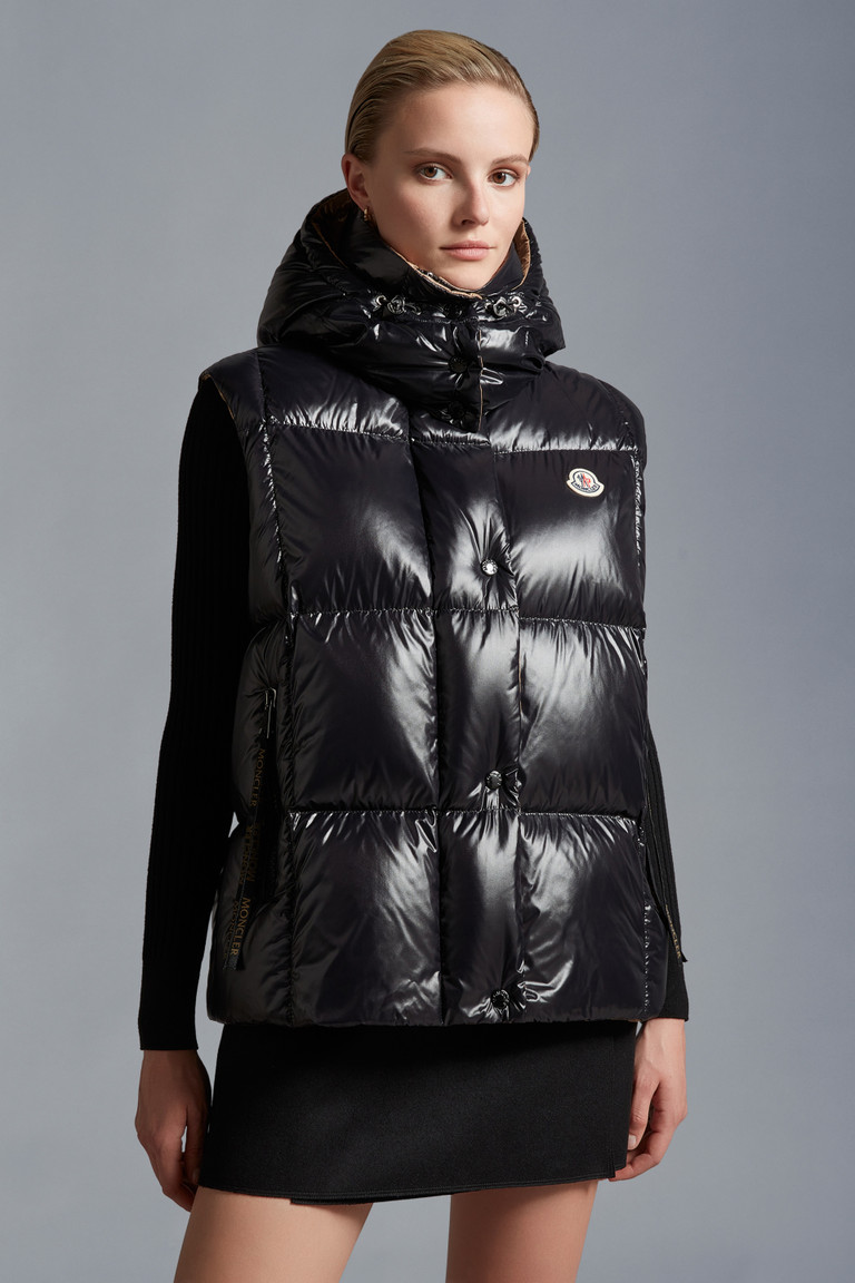 Down Vests & Puffer Vests for Women - Short & Long | Moncler