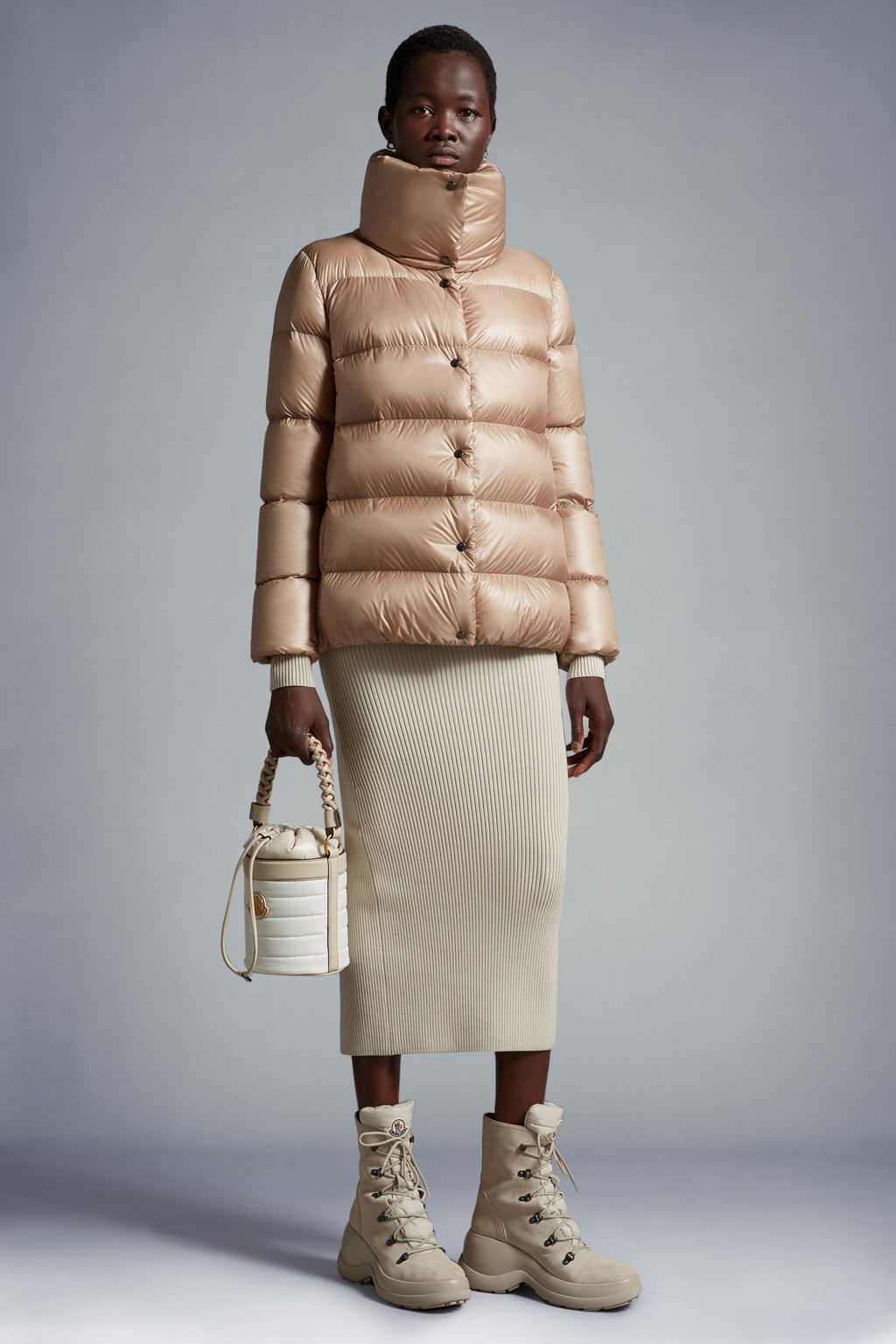 Piumino corto Agrobate Beige Chiaro - Piumini Corti Donna | Moncler CH