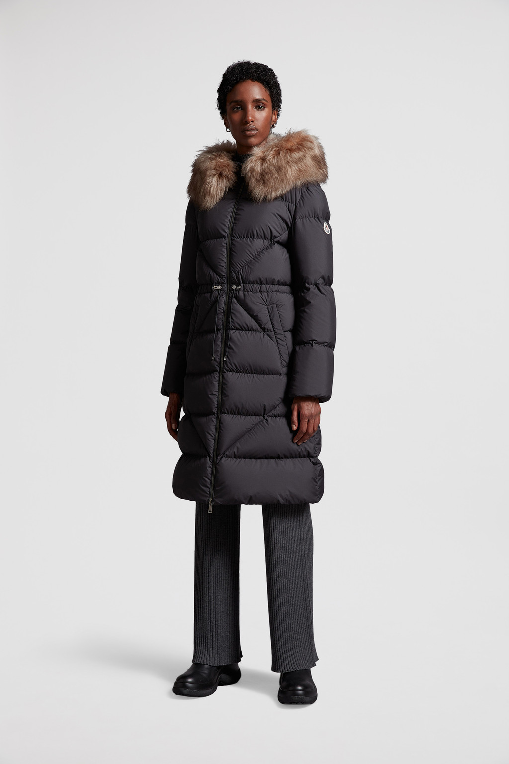 Long Down Puffer Jackets & Bubble Coats for Women | Moncler US