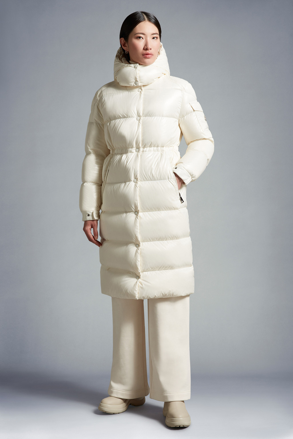 Long Down Jackets, Puffer Coats & Parkas for Women | Moncler UK