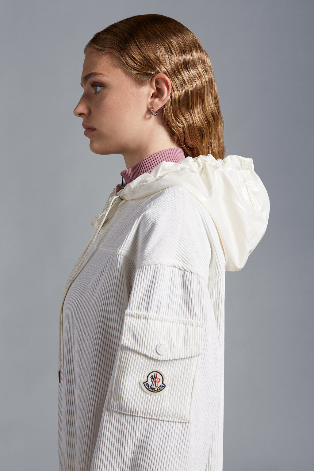 Sweat à capuche en velours côtelé Blanc Cassé - Sweatshirts Femme ...