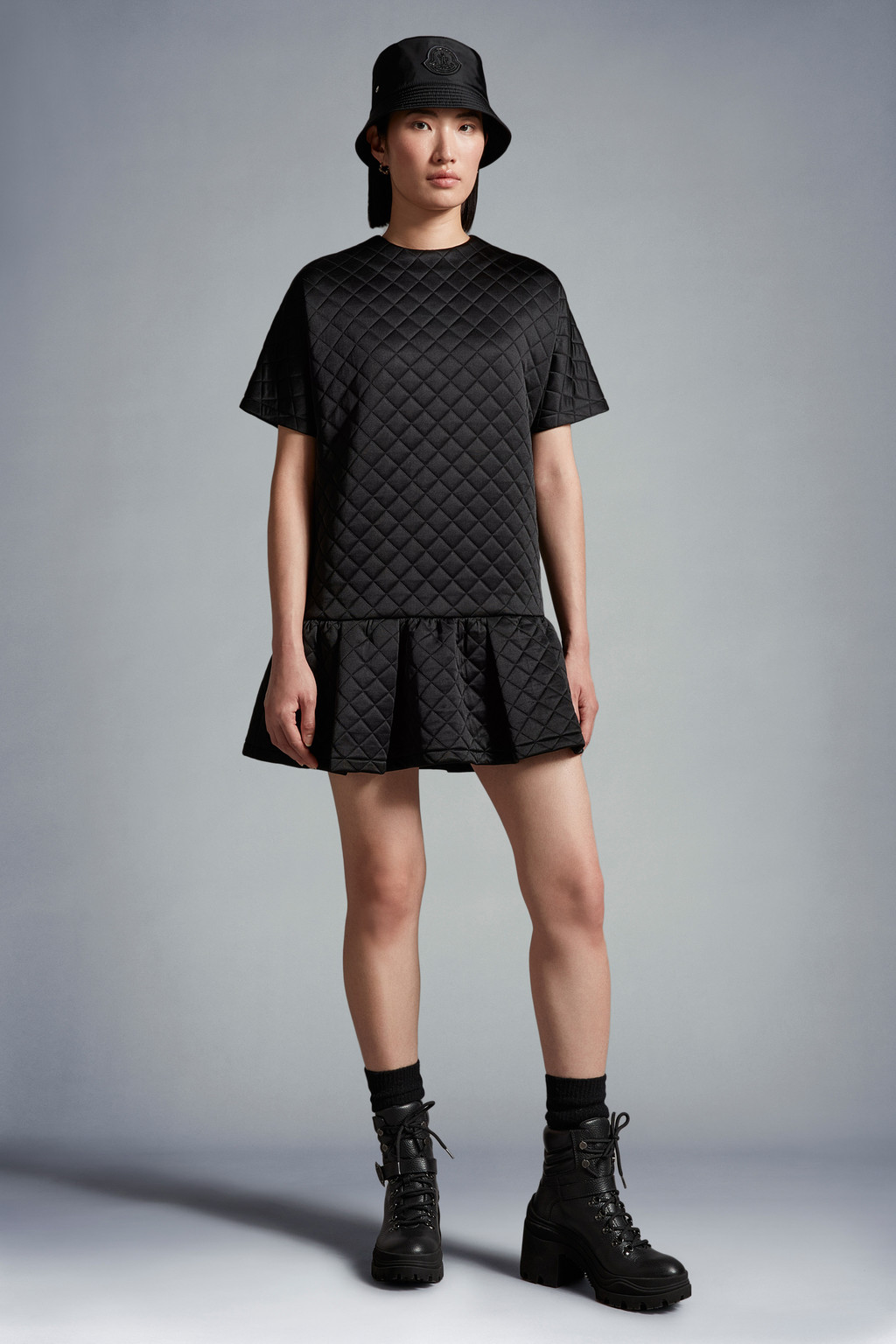 Dresses for Women - Black, Midi and Long Sleeve | Moncler CA