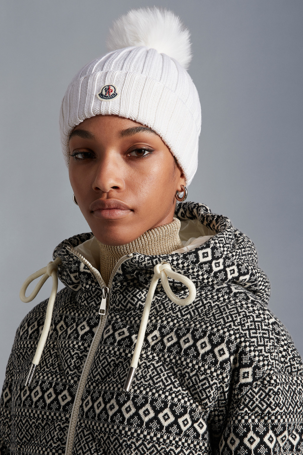 Bucket Hats, Beanies, Caps & Visors for Women | Moncler US