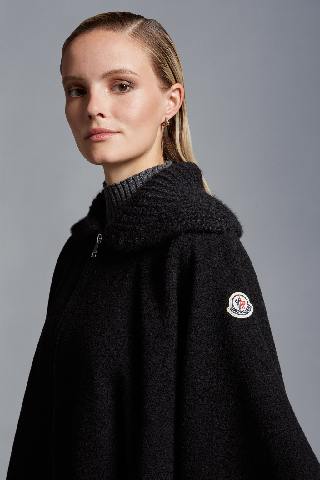 Black Wool Felt Cape - Capes for Women | Moncler IE