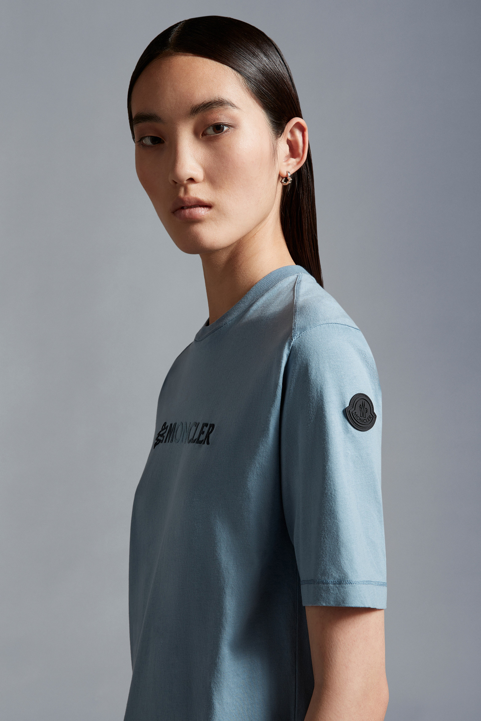 Powder Blue Logo T-Shirt - Tops & T-Shirts for Women | Moncler HK
