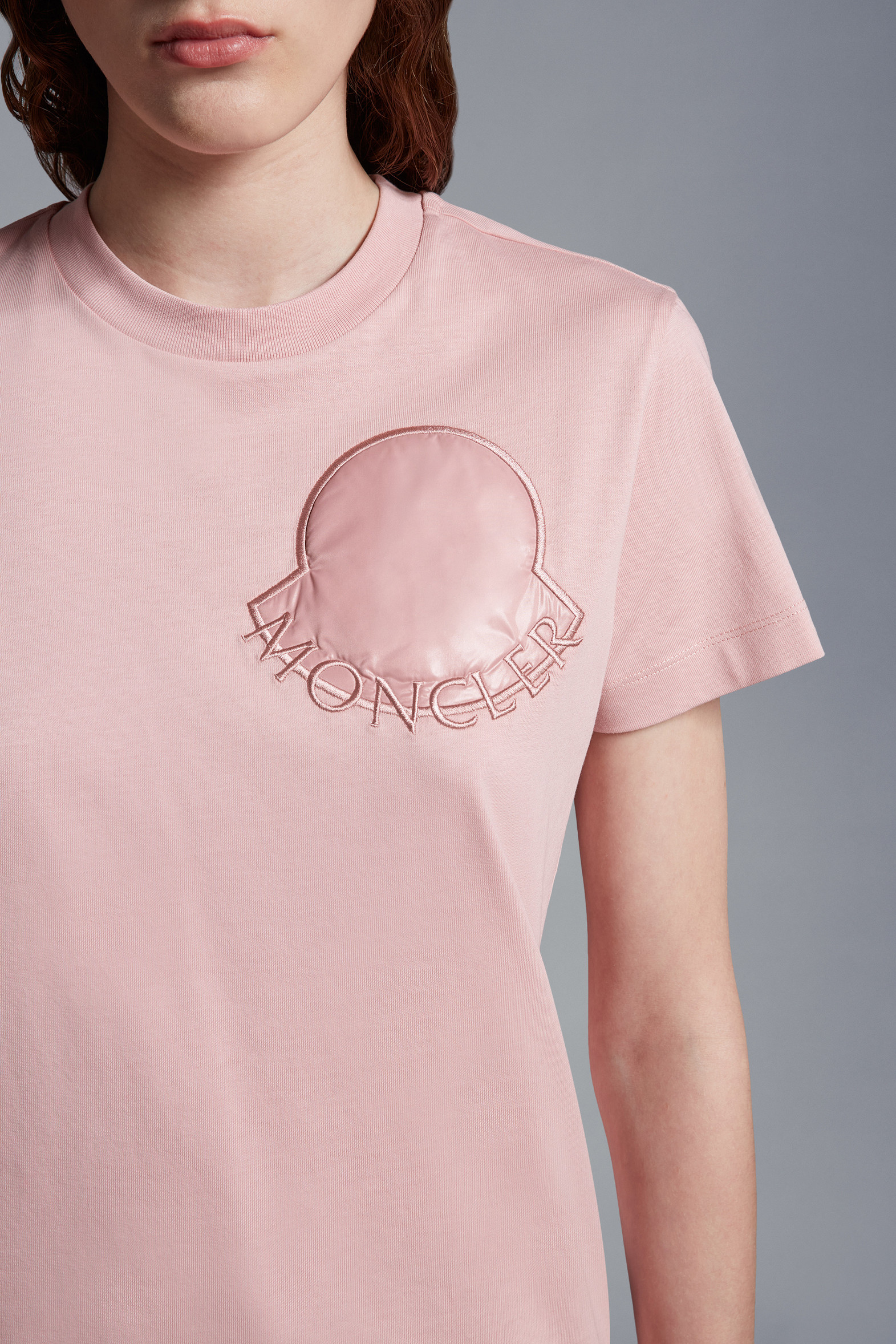 Pink Logo Patch T-Shirt - Tops & T-Shirts for Women | Moncler HR
