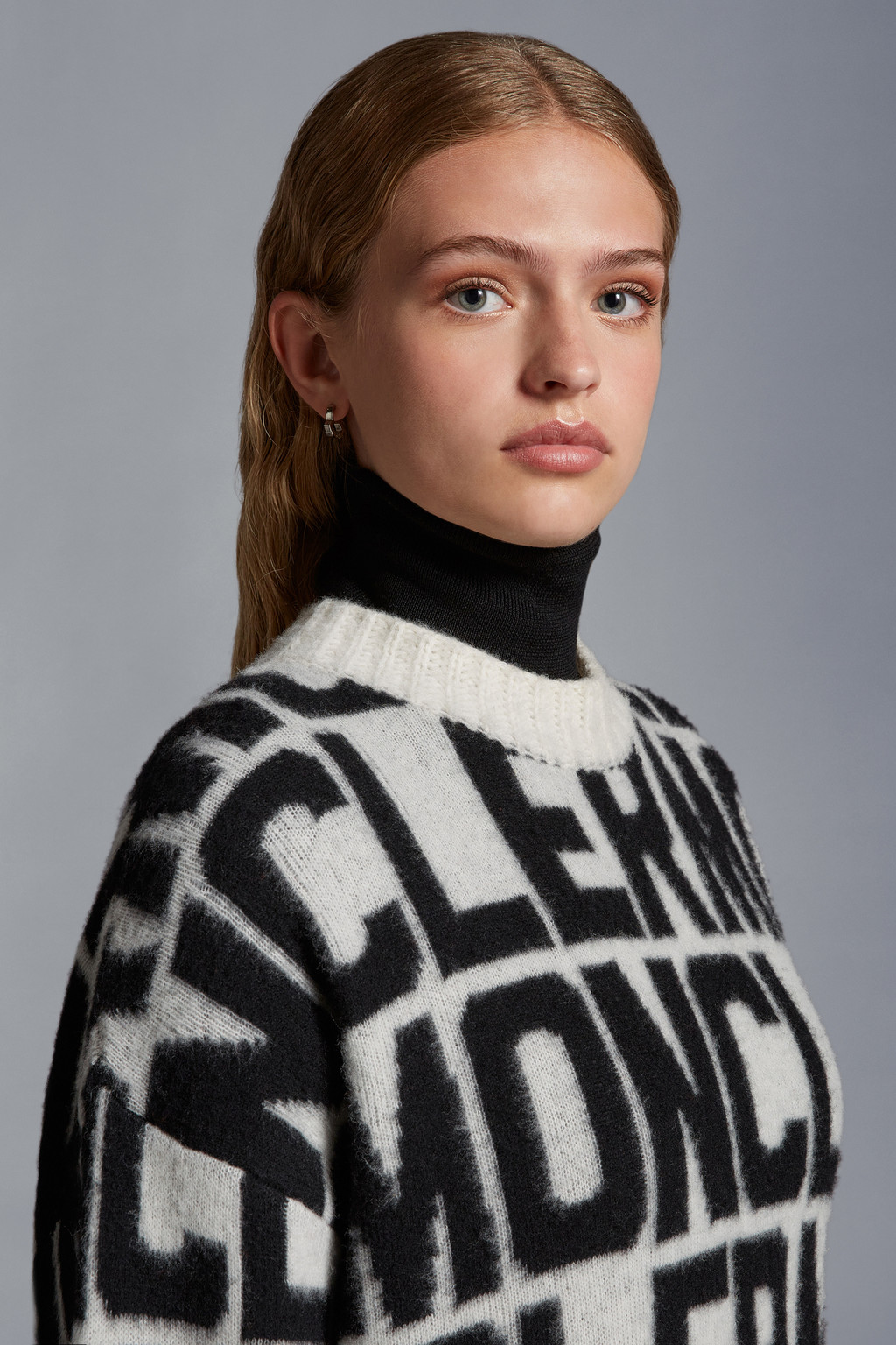 White & Red Logo Wool Jacquard Jumper - Sweaters & Cardigans for Women ...