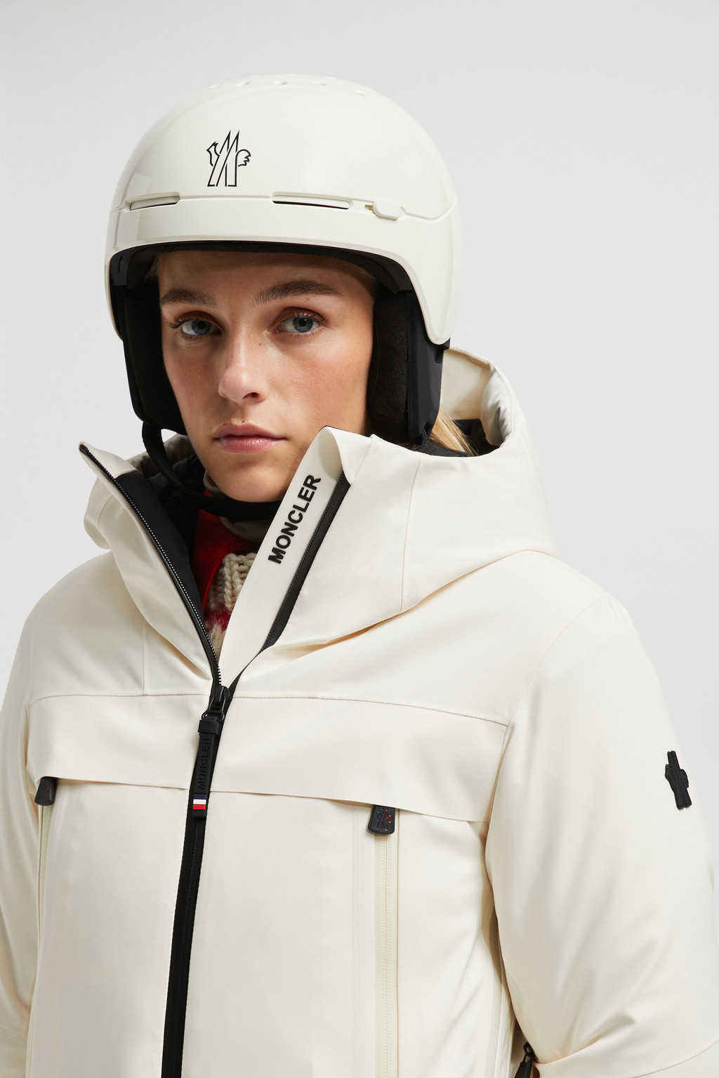 Snow White Logo Ski Helmet - Ski Helmets for Men | Moncler DE