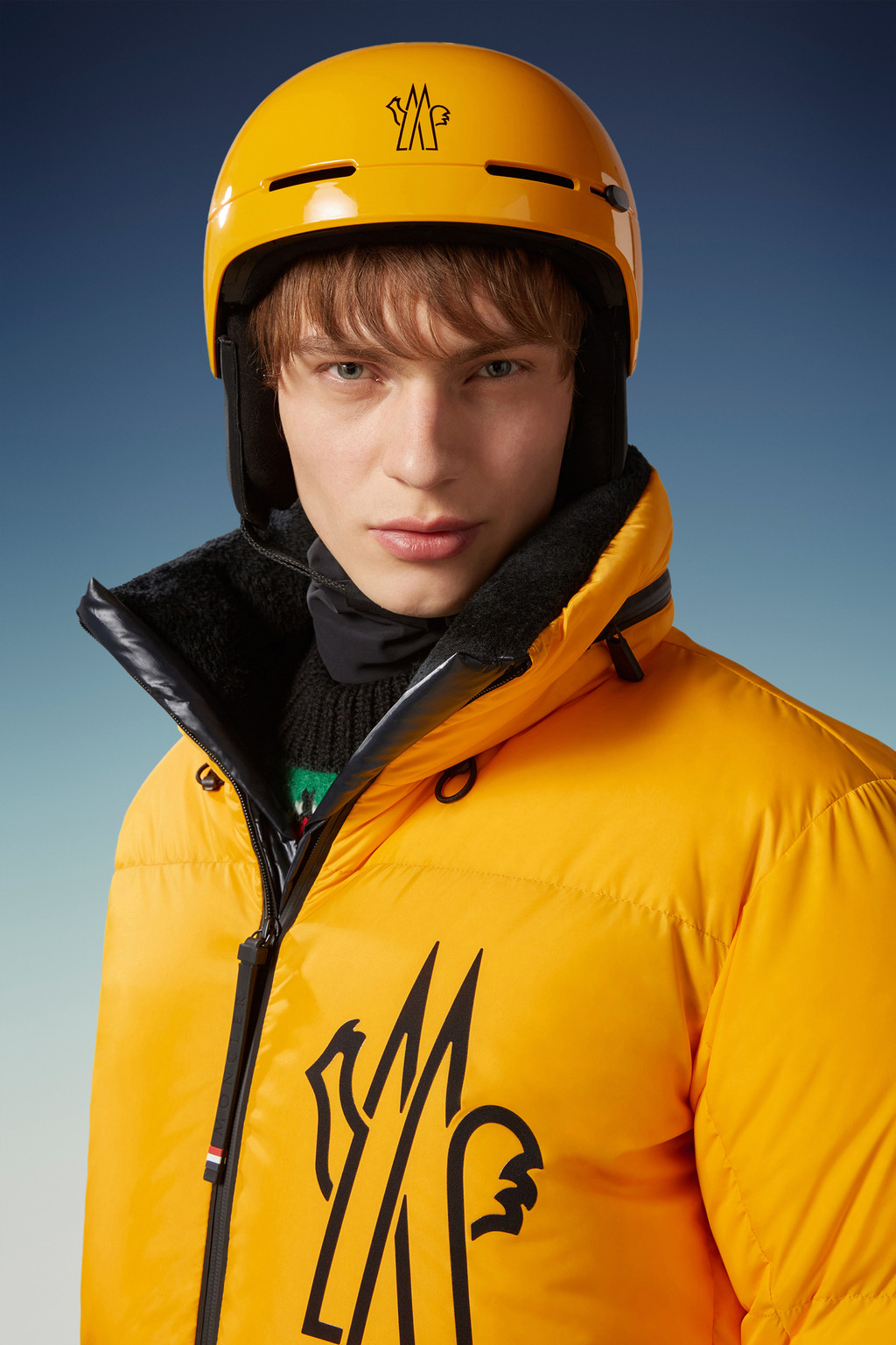 Sunny Yellow Logo Ski Helmet - Ski Helmets for Men | Moncler LT