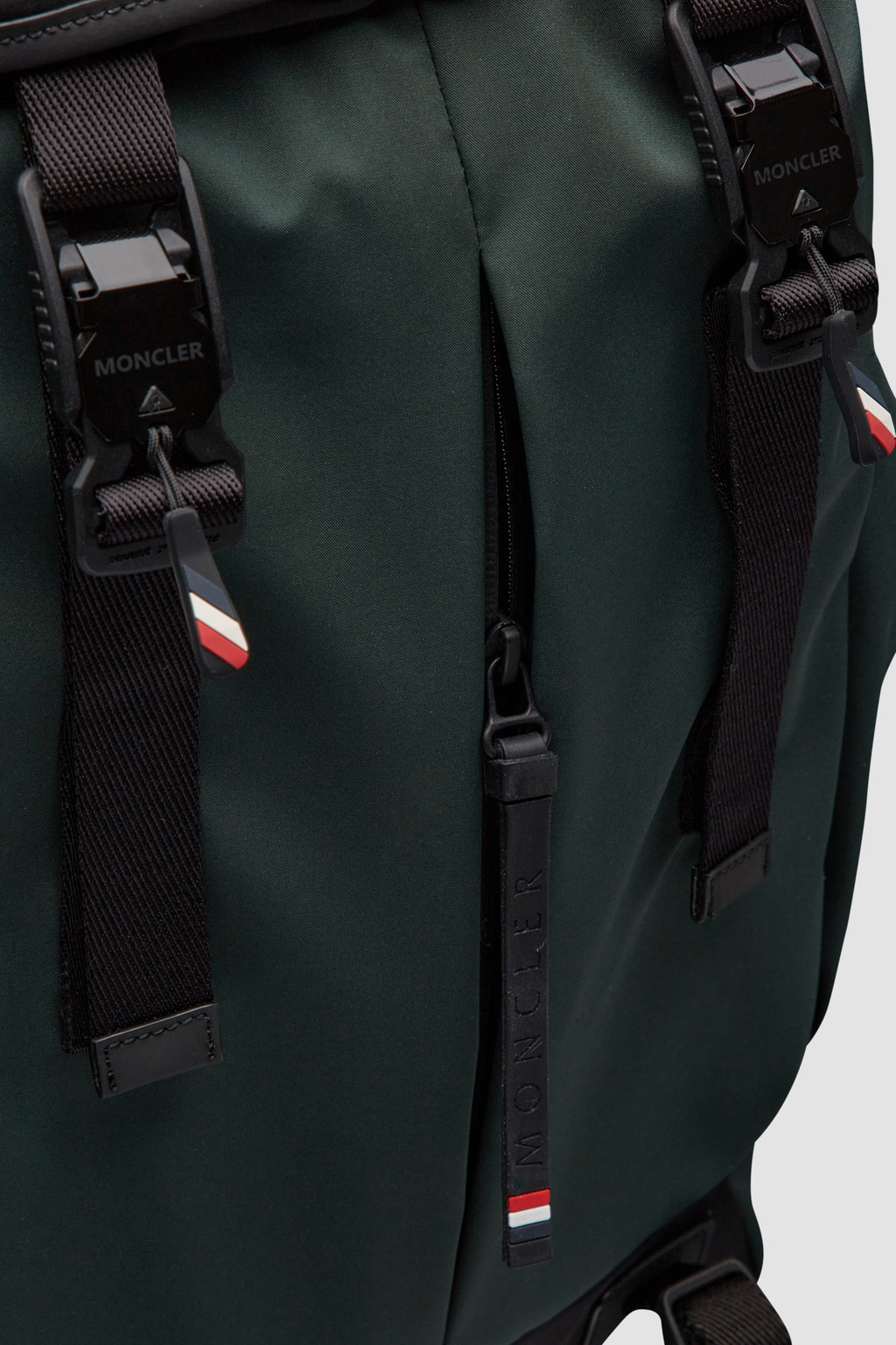 Forest Green Backpack - Bags & Trolleys for Men | Moncler DK