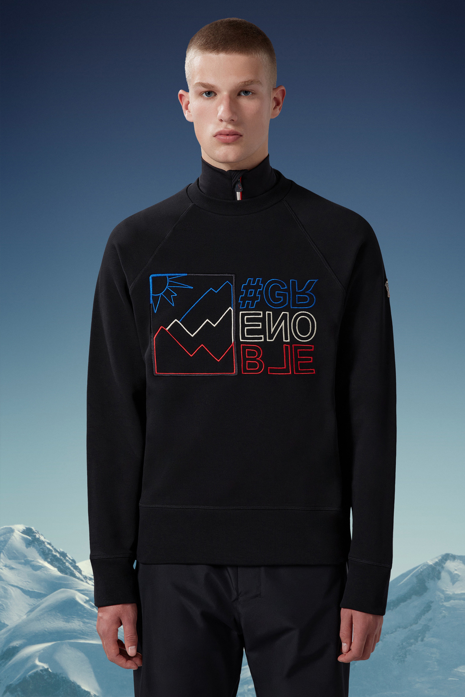 Black Mountain Logo Sweatshirt - Sweatshirts for Men | Moncler SG