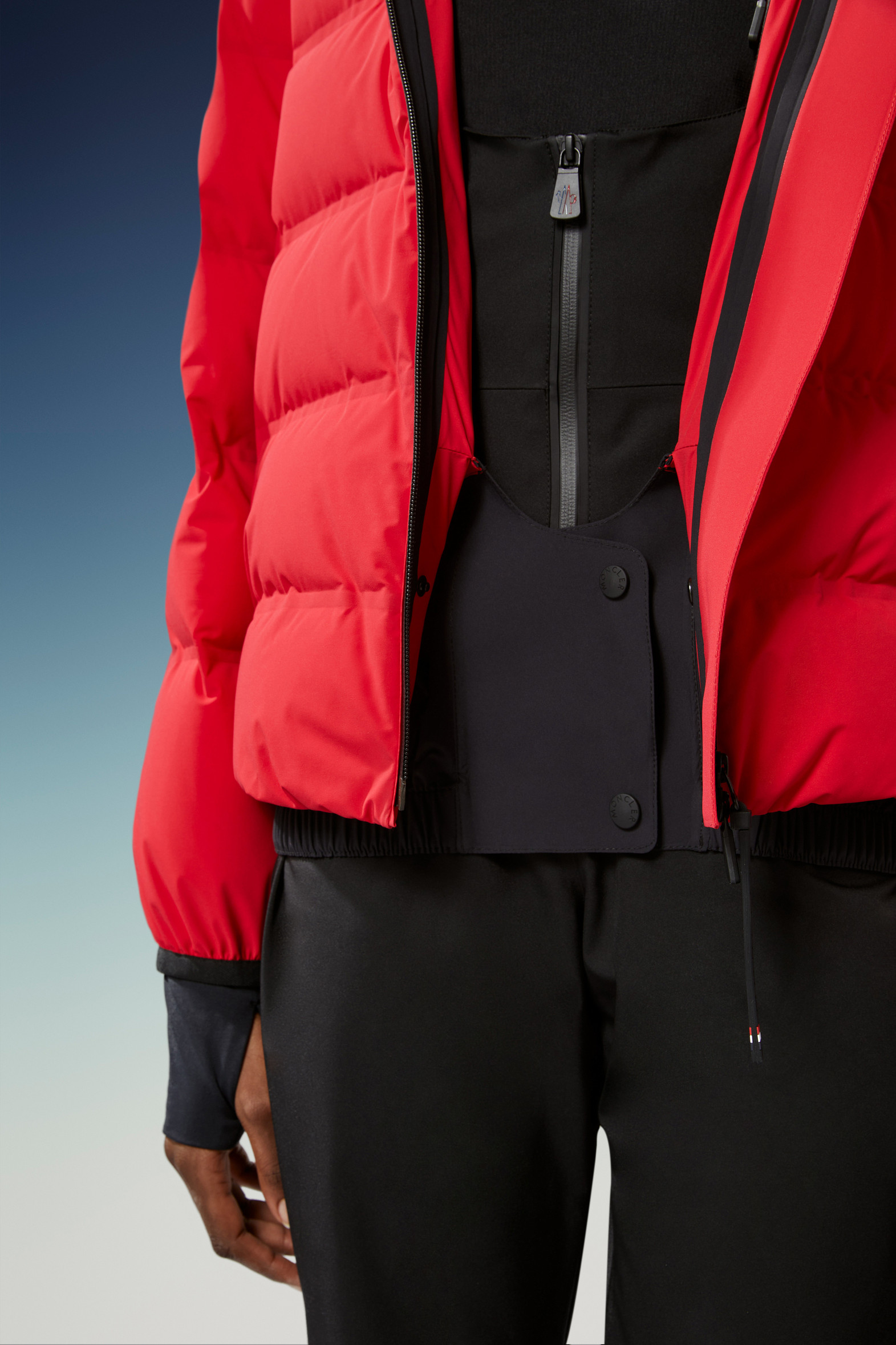 Red Suisses Short Down Jacket - Short Down Jackets for Women | Moncler SI