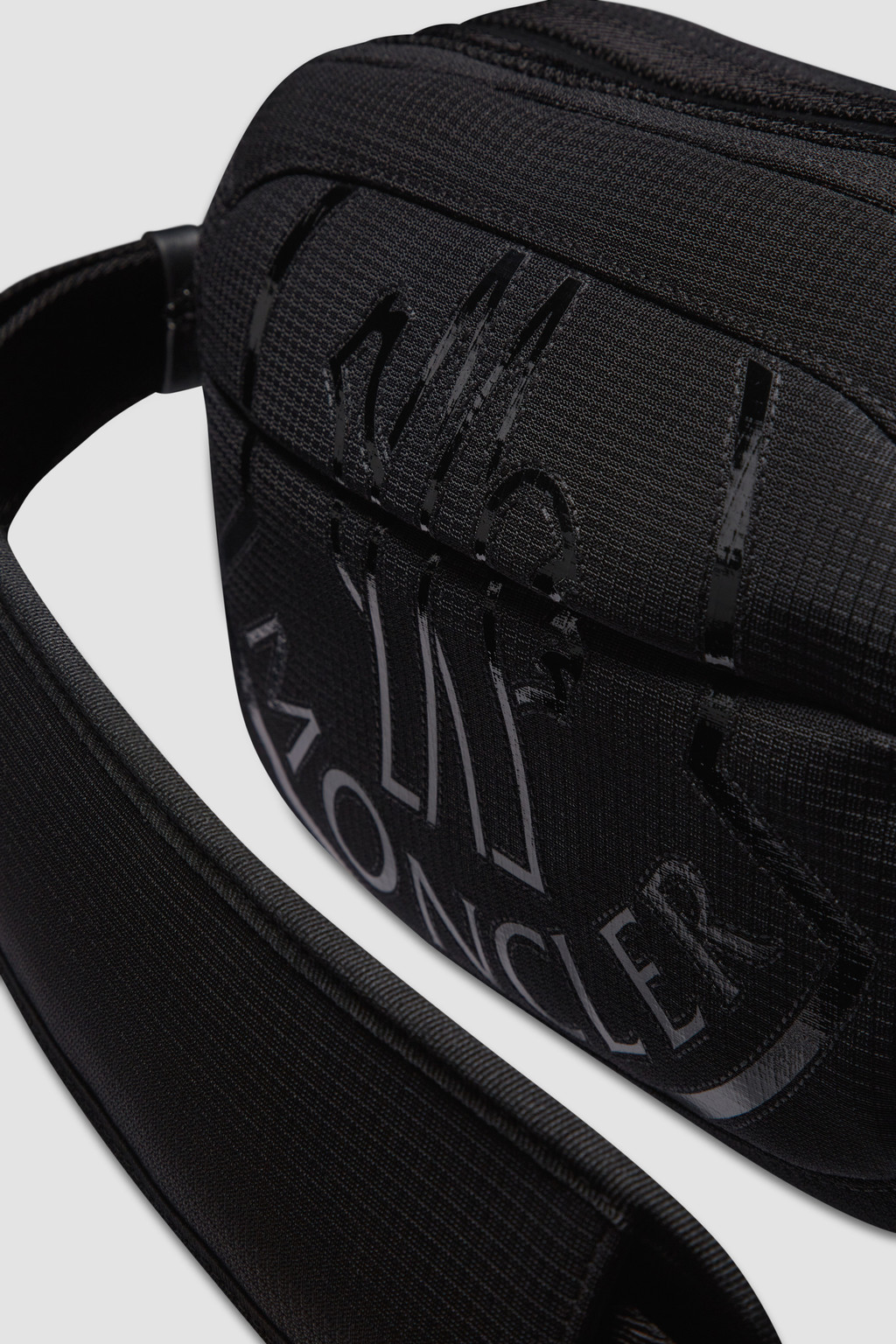 Sac bandoulière Cut Noir - Sacs & Valises Homme | Moncler FR